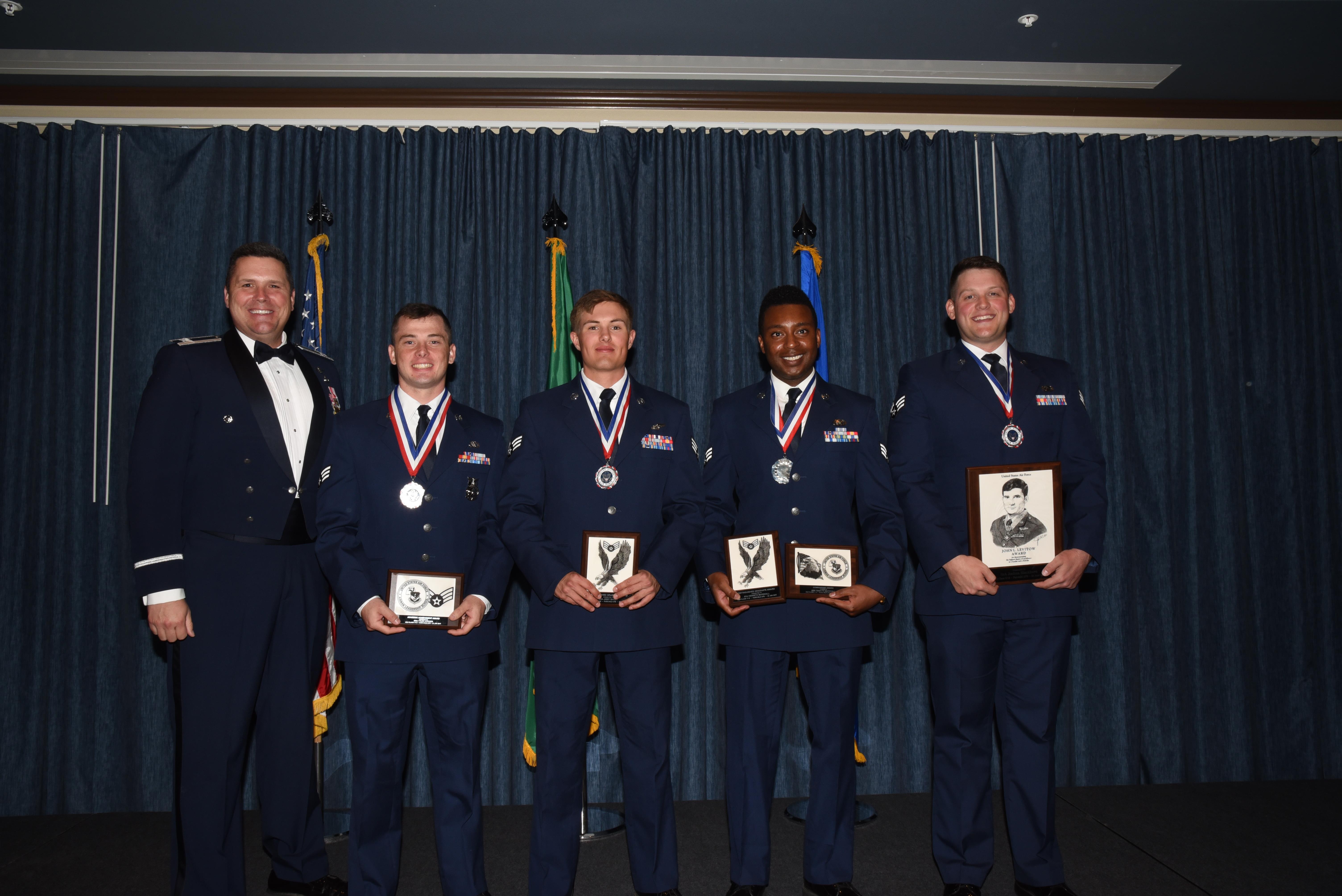 ALS distinguished graduates > Fairchild Air Force Base > Article Display