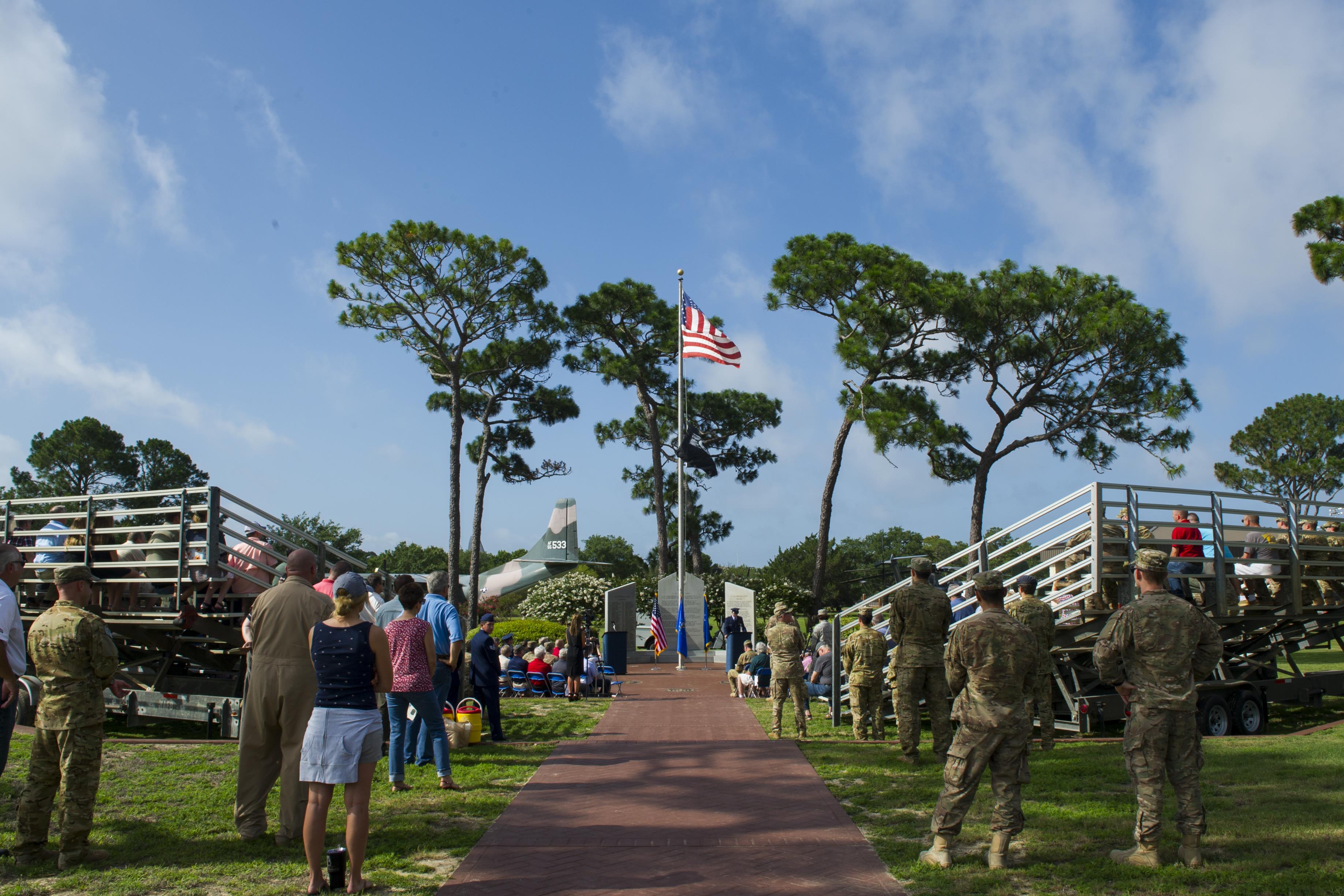 8th SOS hosts Operation Eagle Claw memorial ceremony > Hurlburt Field ...