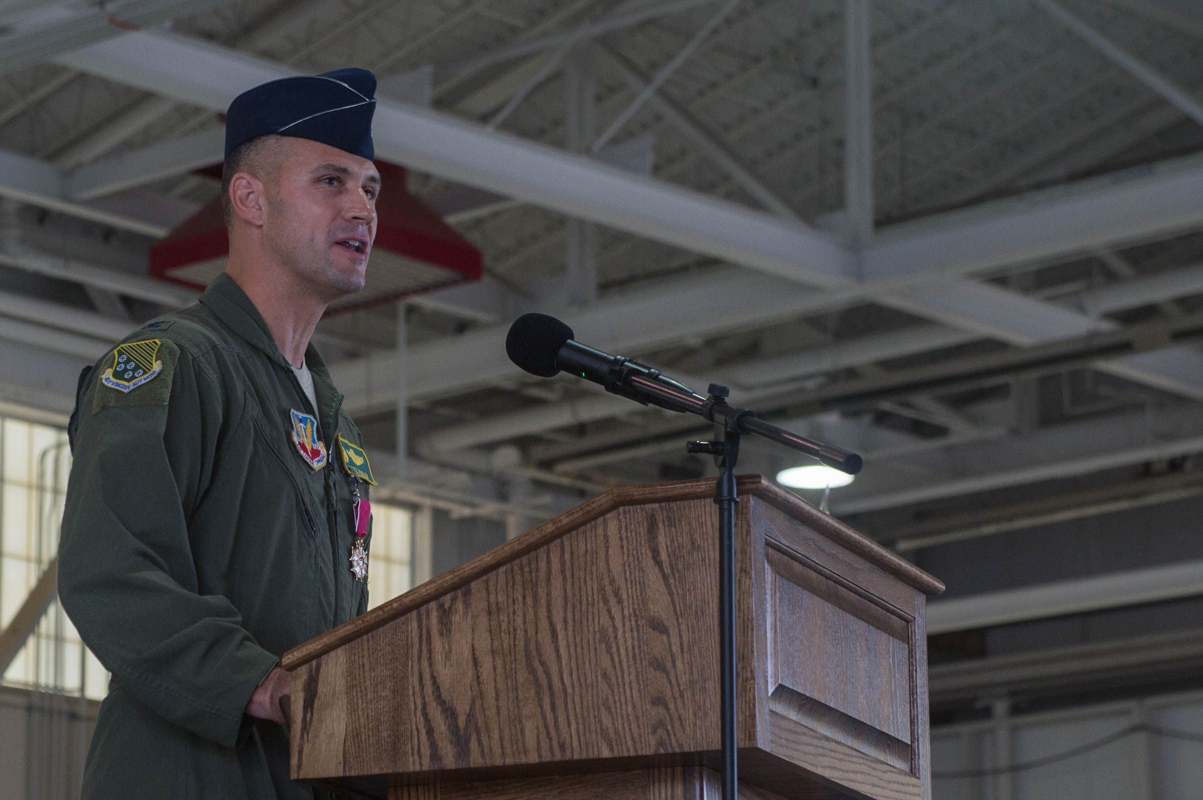 1st FW welcomes new commander
