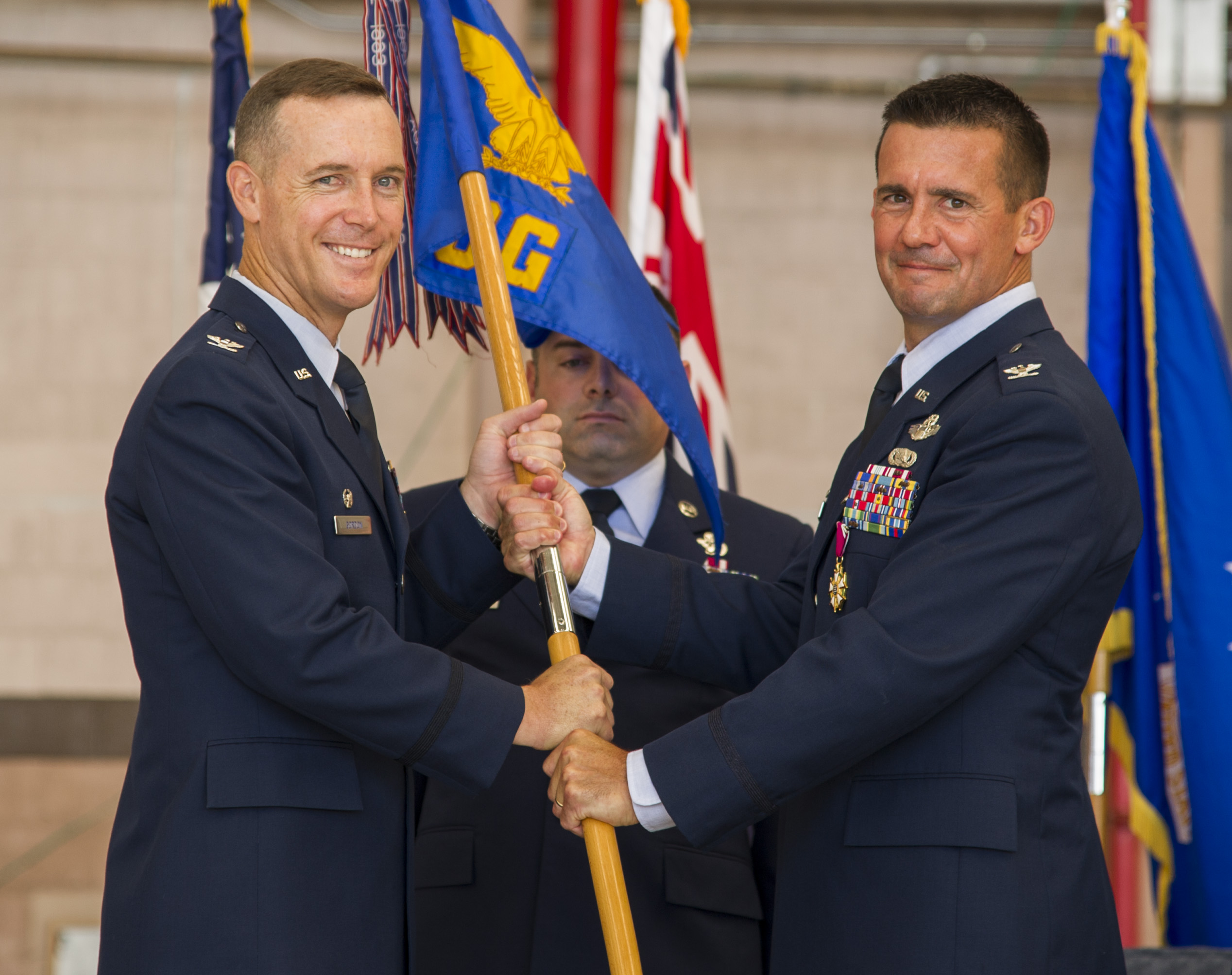 15 OG welcomes new commander > 15th Wing > Article Display
