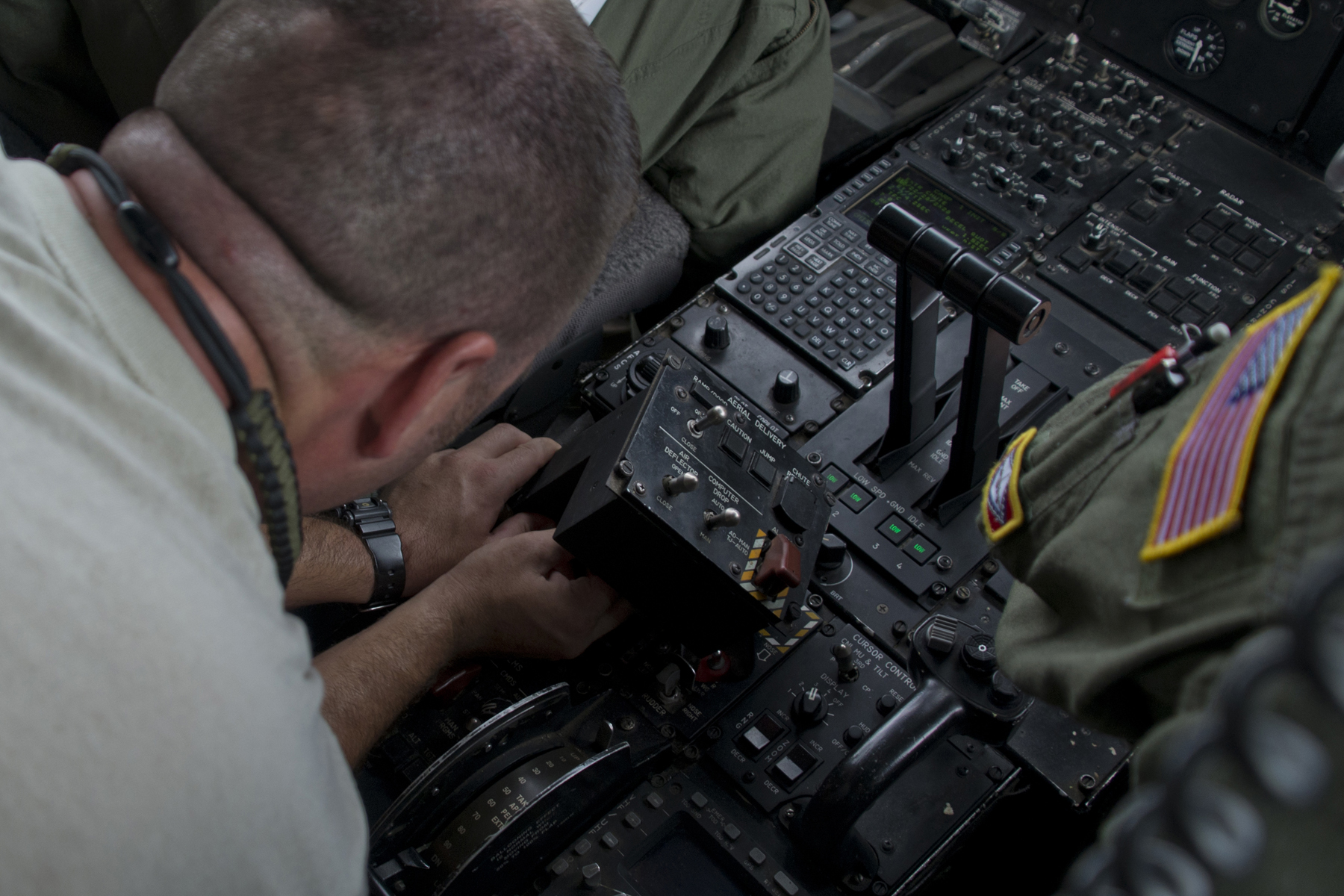 913 AG completes all Reserve 3-ship flight > 913th Airlift Group ...