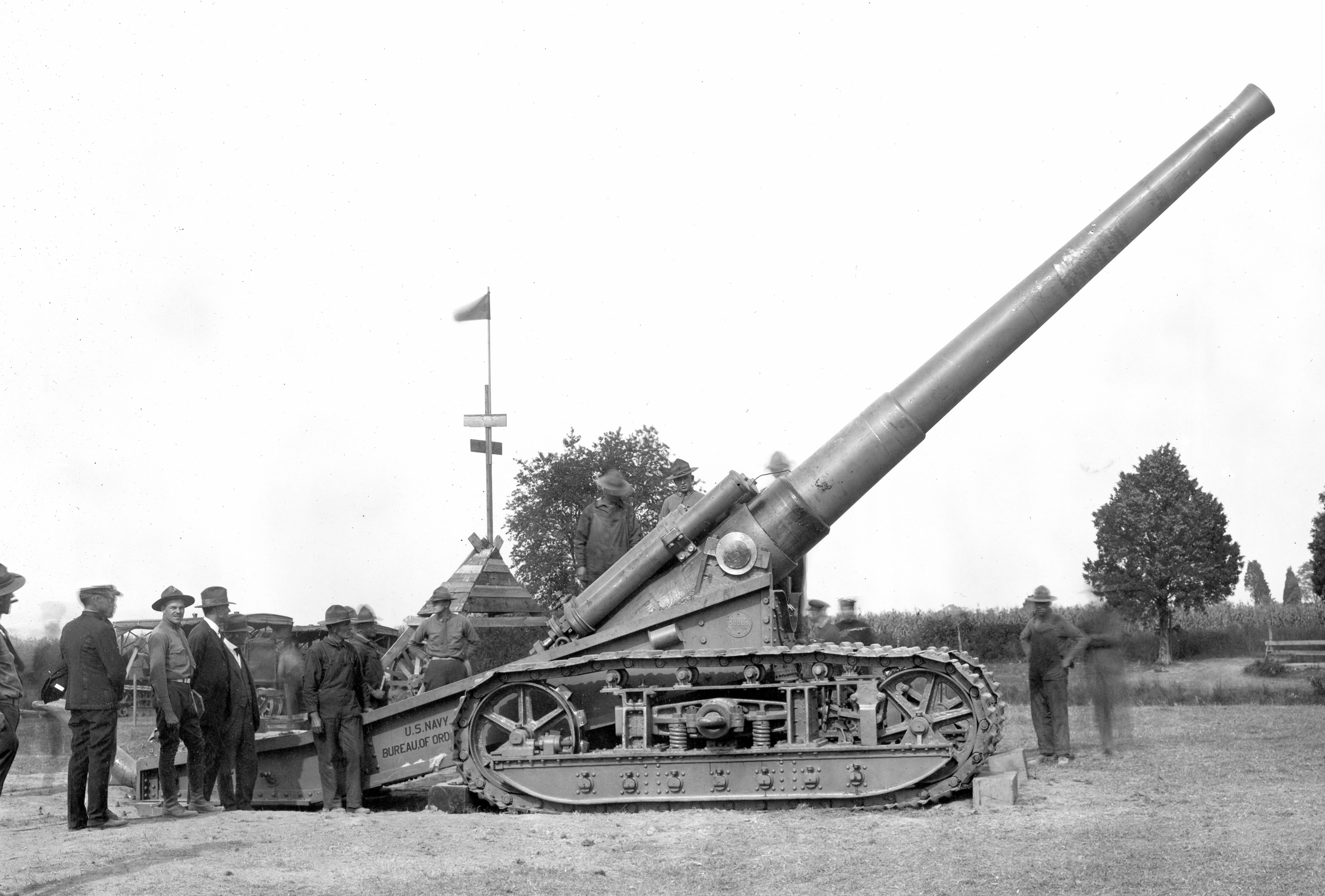 7-inch tractor gun