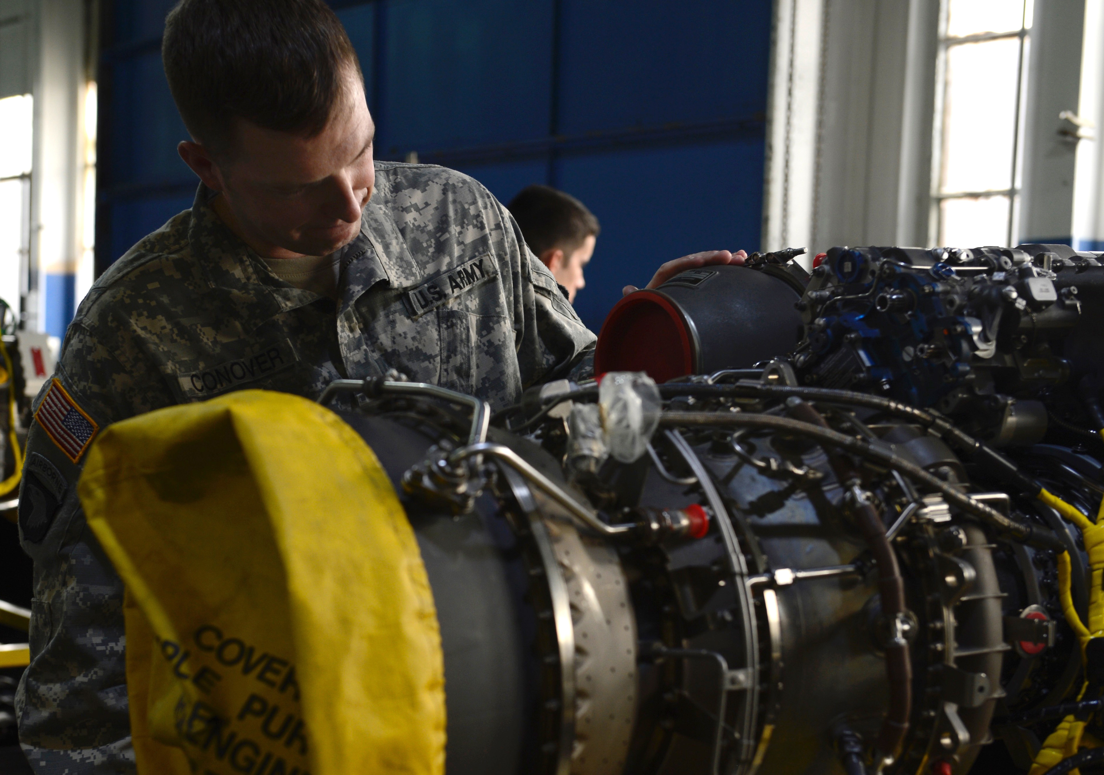 Born Under Fire: Soldiers, Airmen learn to maintain air assault weapons ...