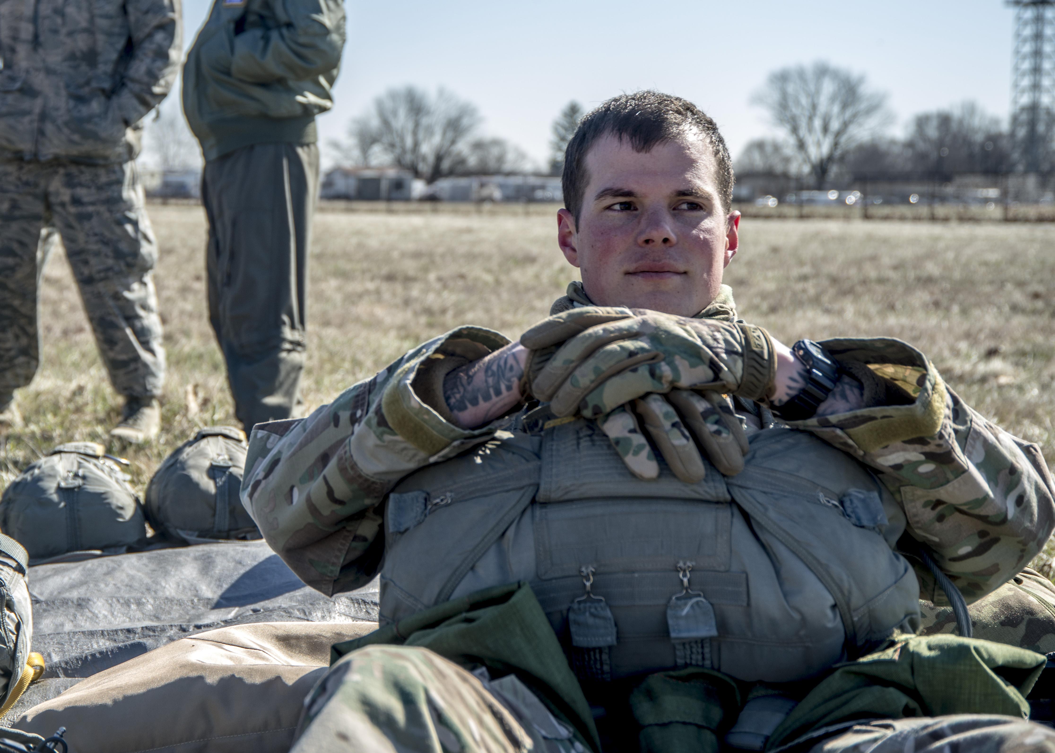 Scott hosts first-ever jump into new drop zone