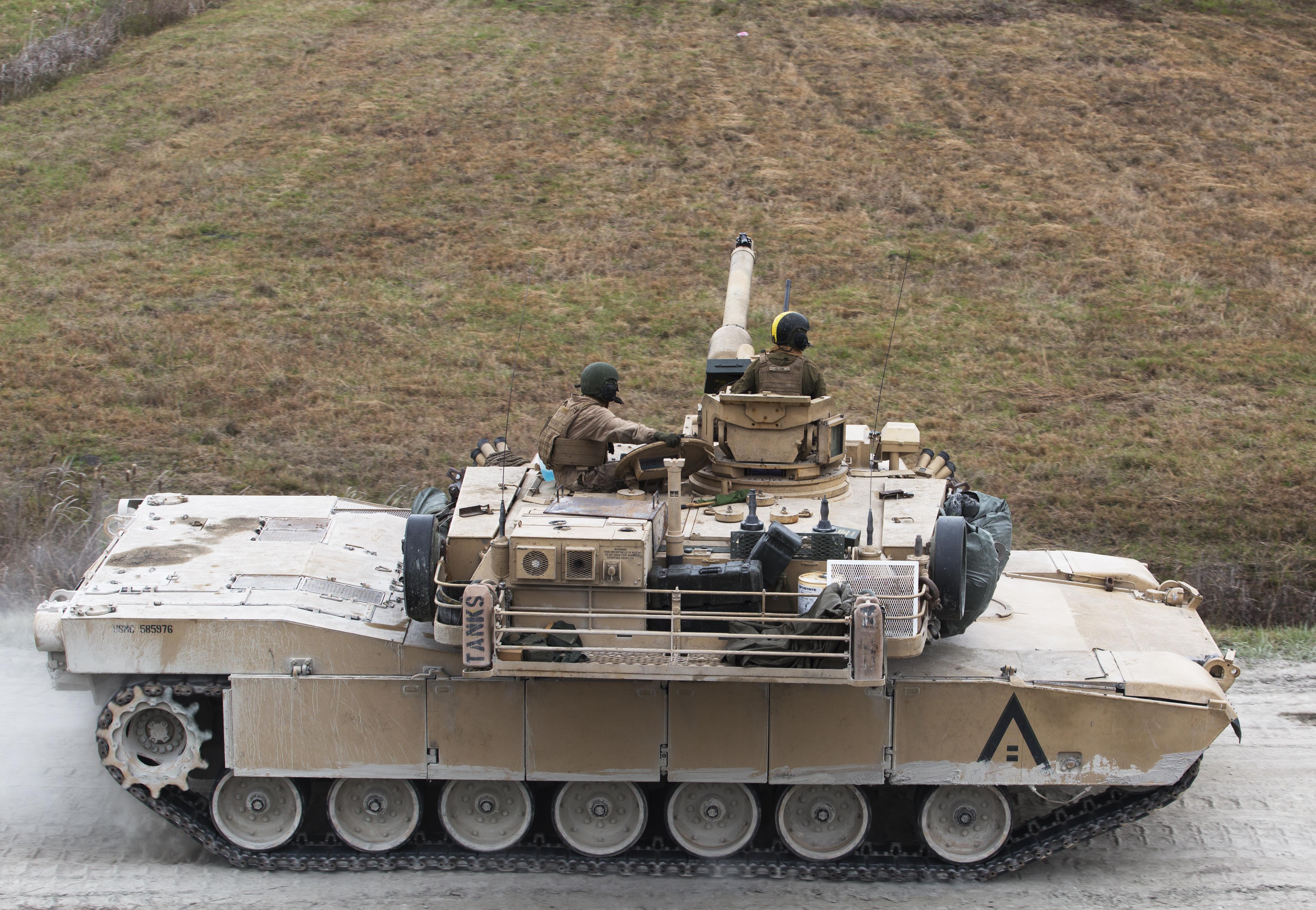 2nd Tanks conduct gunnery qualification