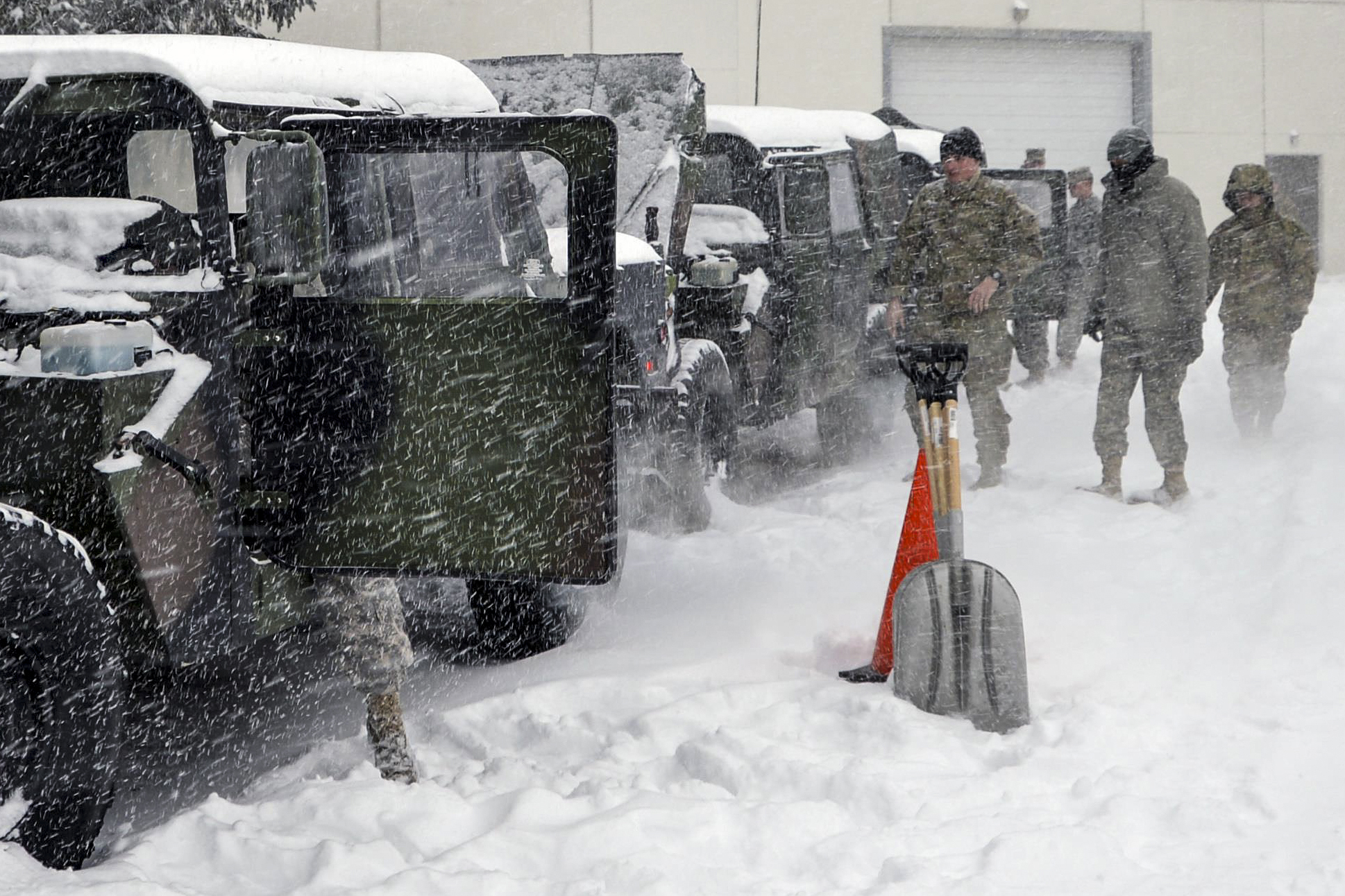 Guard Members Aid First Responders During East Coast Storm > Air ...