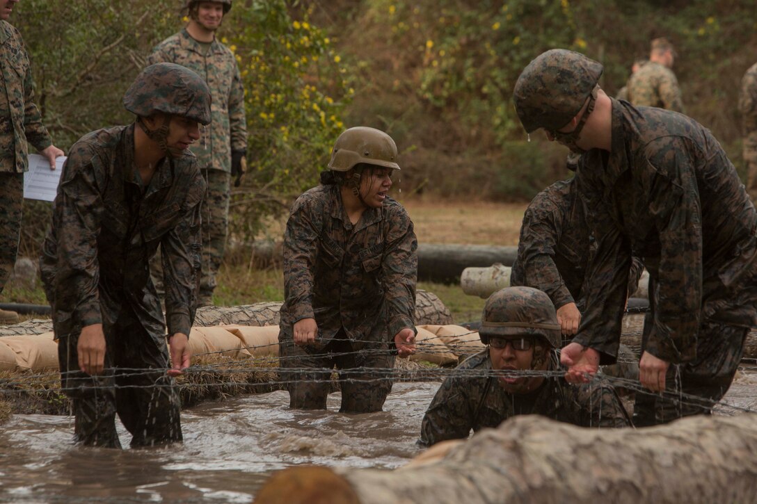 8th Engineer Support Battalion conducts Endurance Course