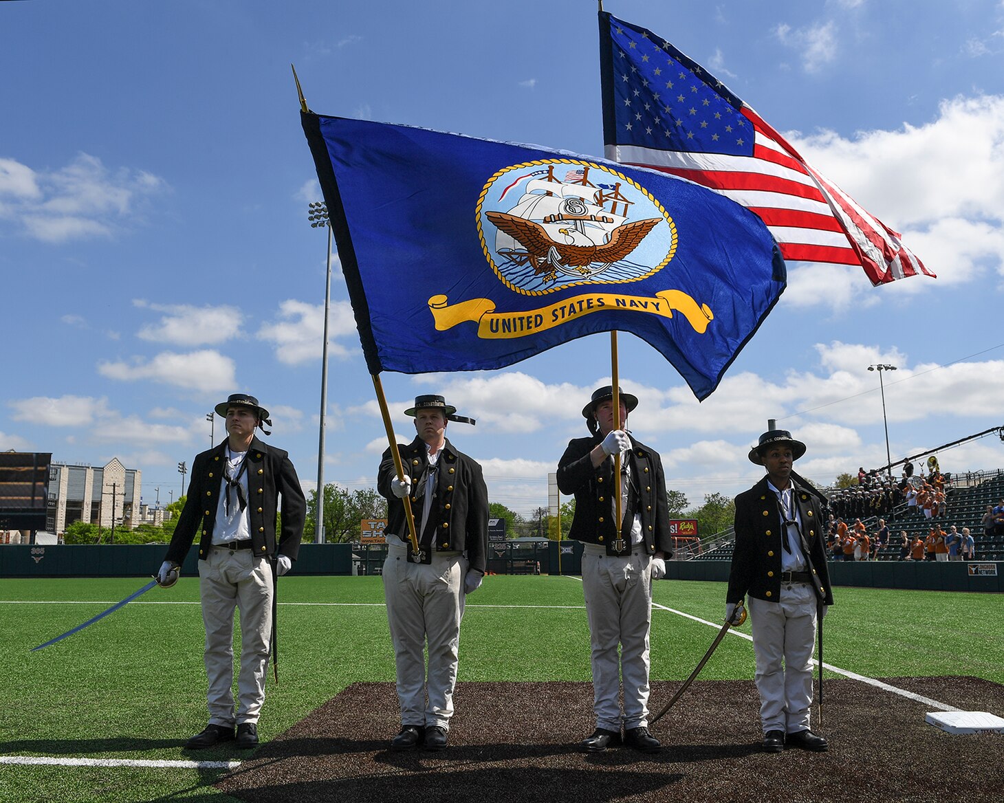 Navy Week Closes in Austin > United States Navy > News Stories