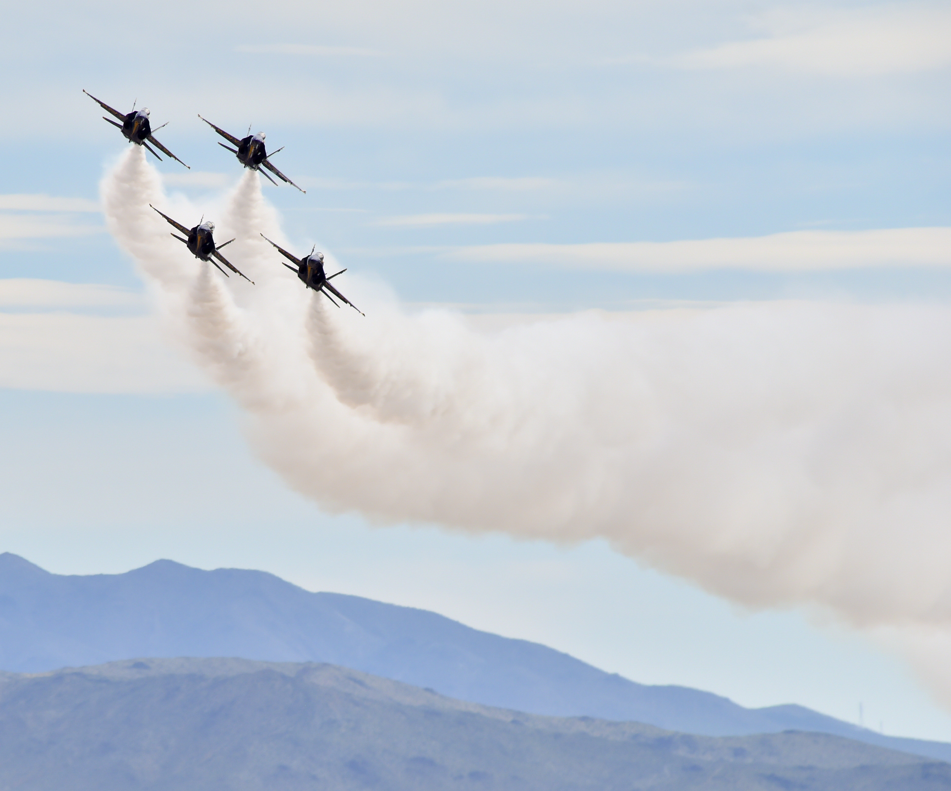 Blue Angels Announce New Commanding Officer > United States Navy > News ...