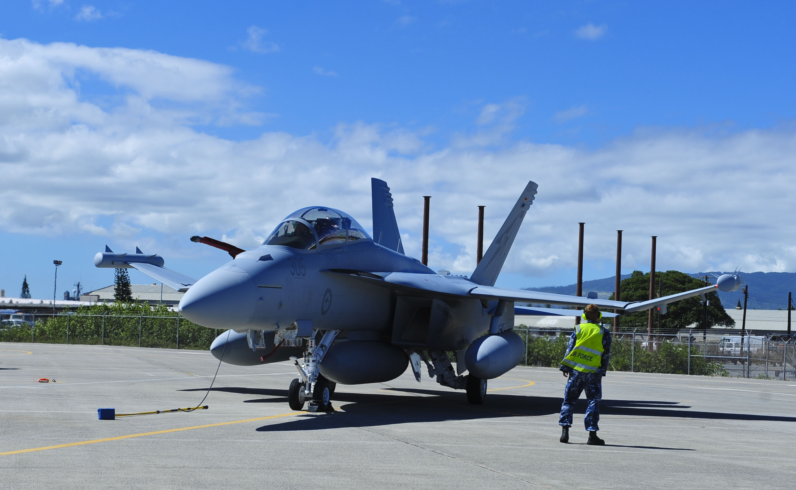Aussie Growlers arrive at JBPHH