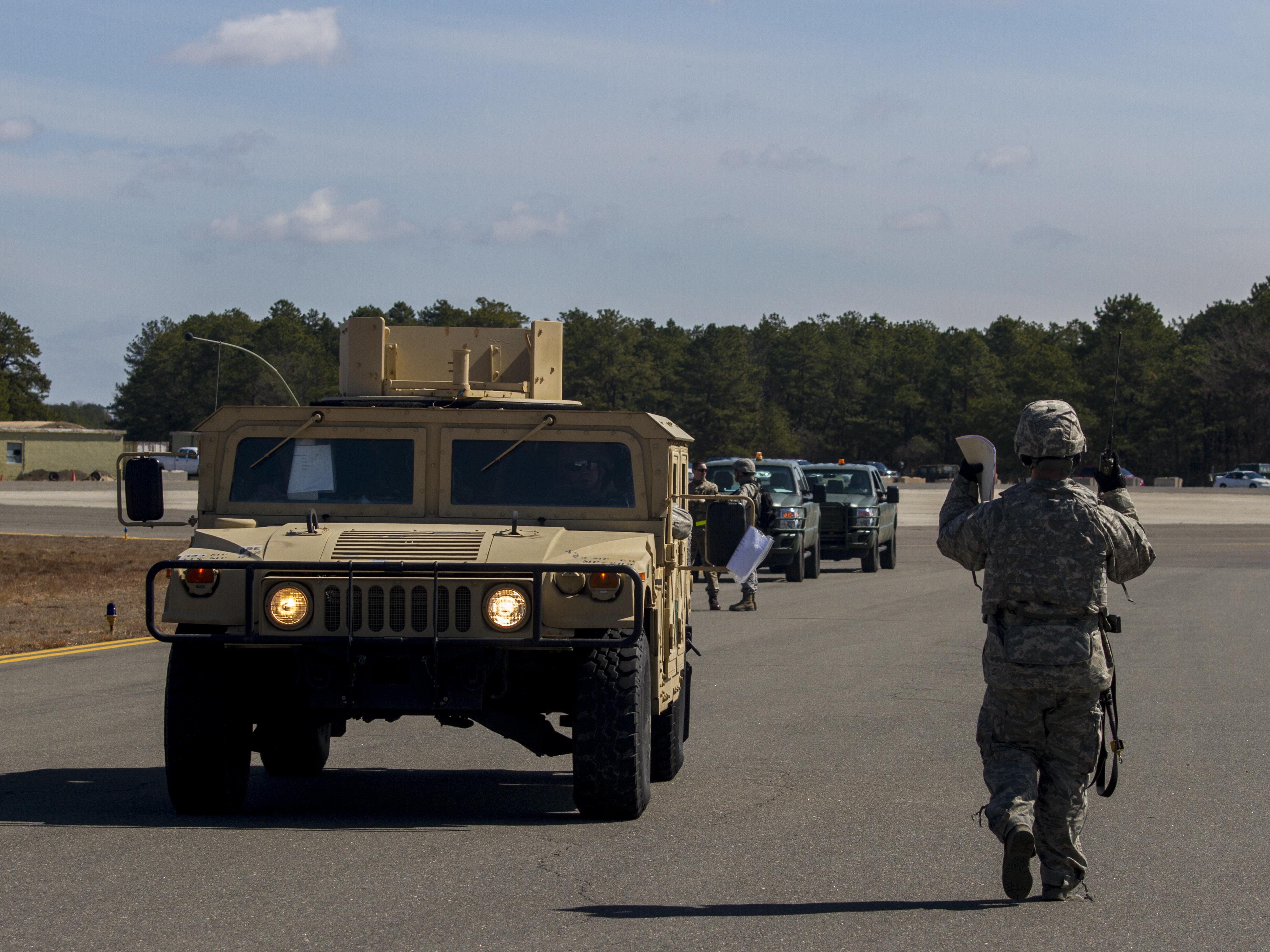 Army Reserve MPs, Air Force train as they fight during WAREX