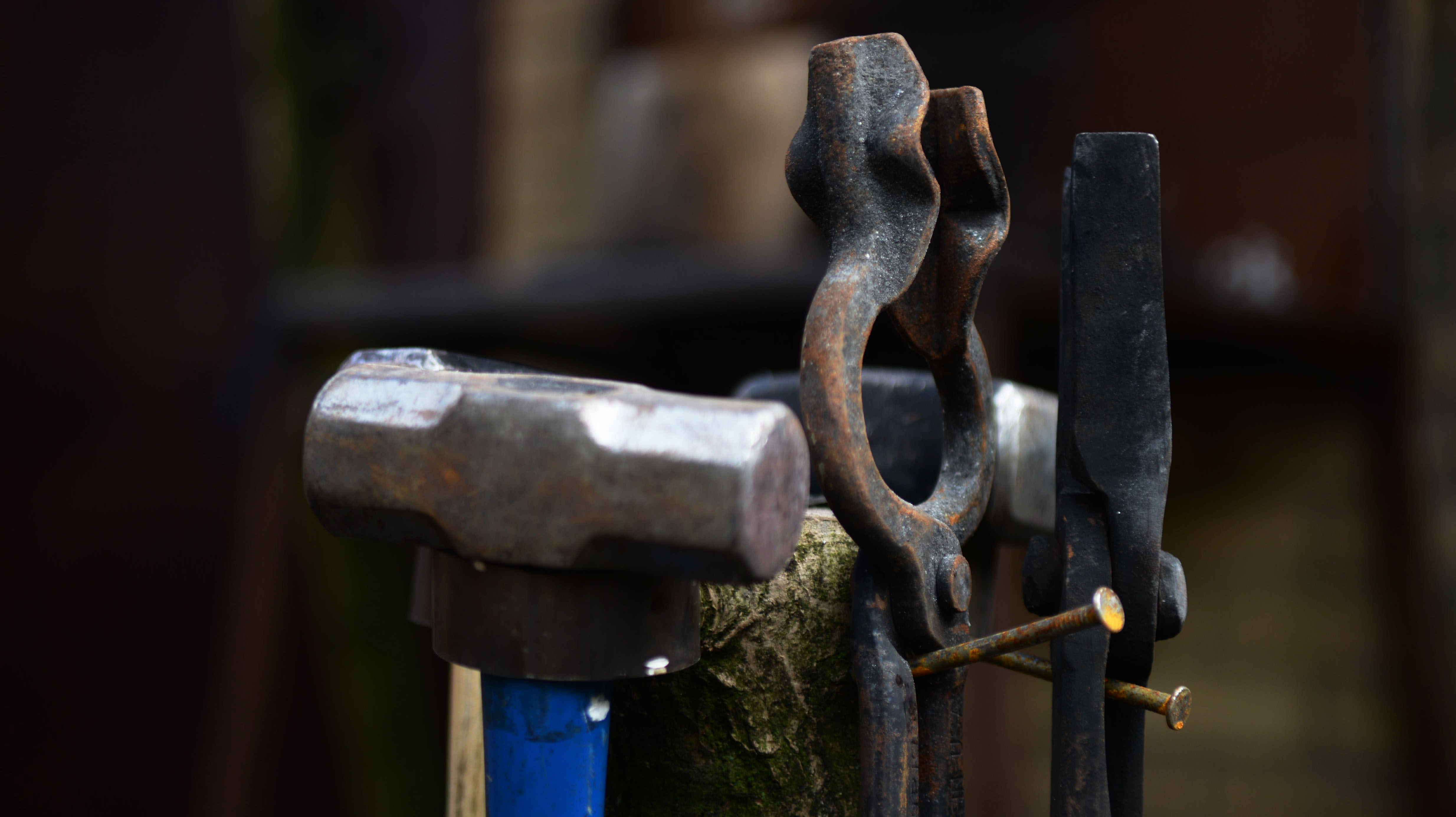 Defender by day, blacksmith by night > Royal Air Force Mildenhall > RAF ...