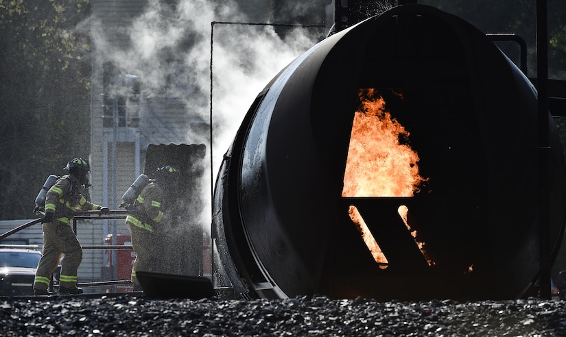 628 CES reignites aircraft mock-up training > Joint Base Charleston > News