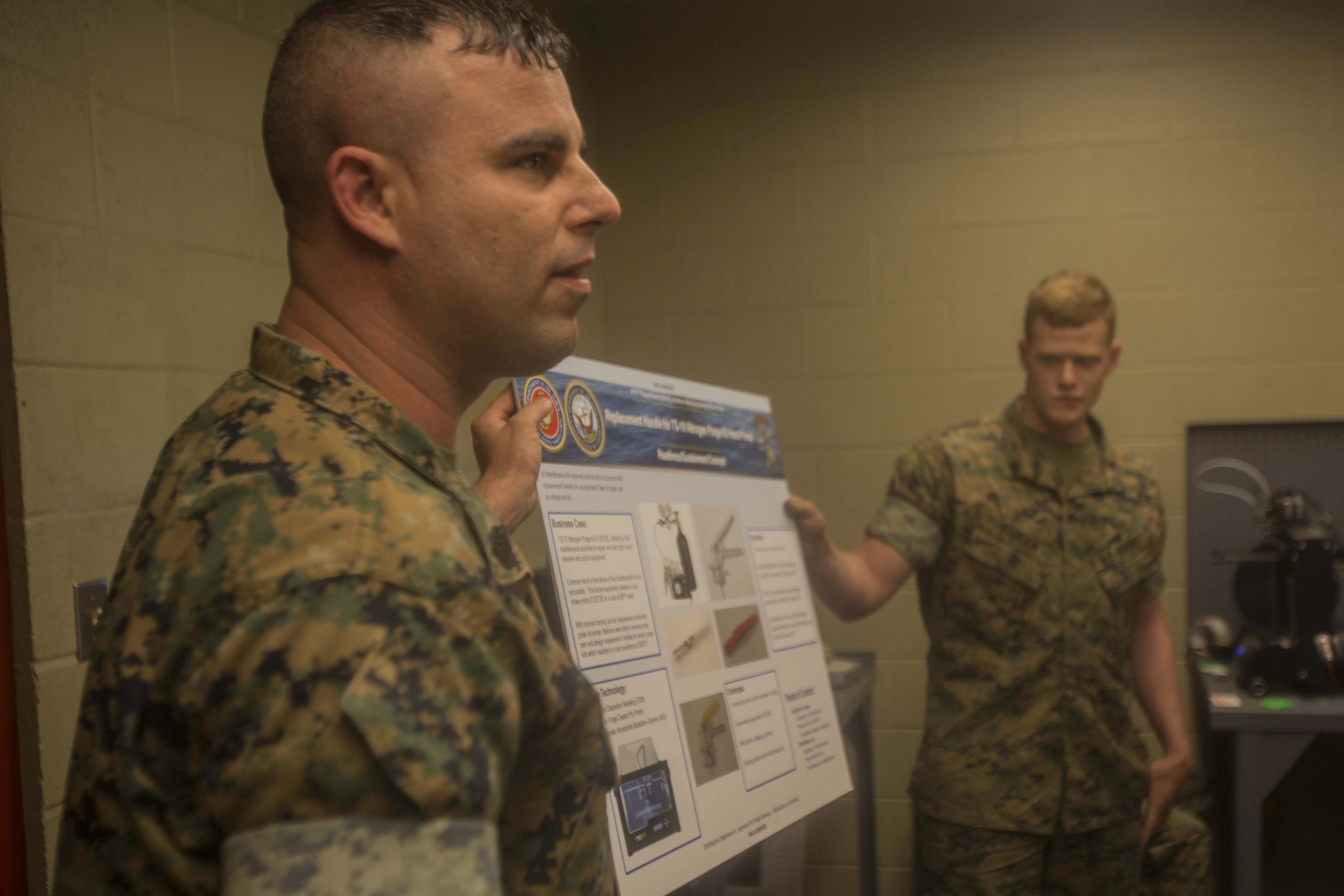 Marines showcase 3-D printing technology