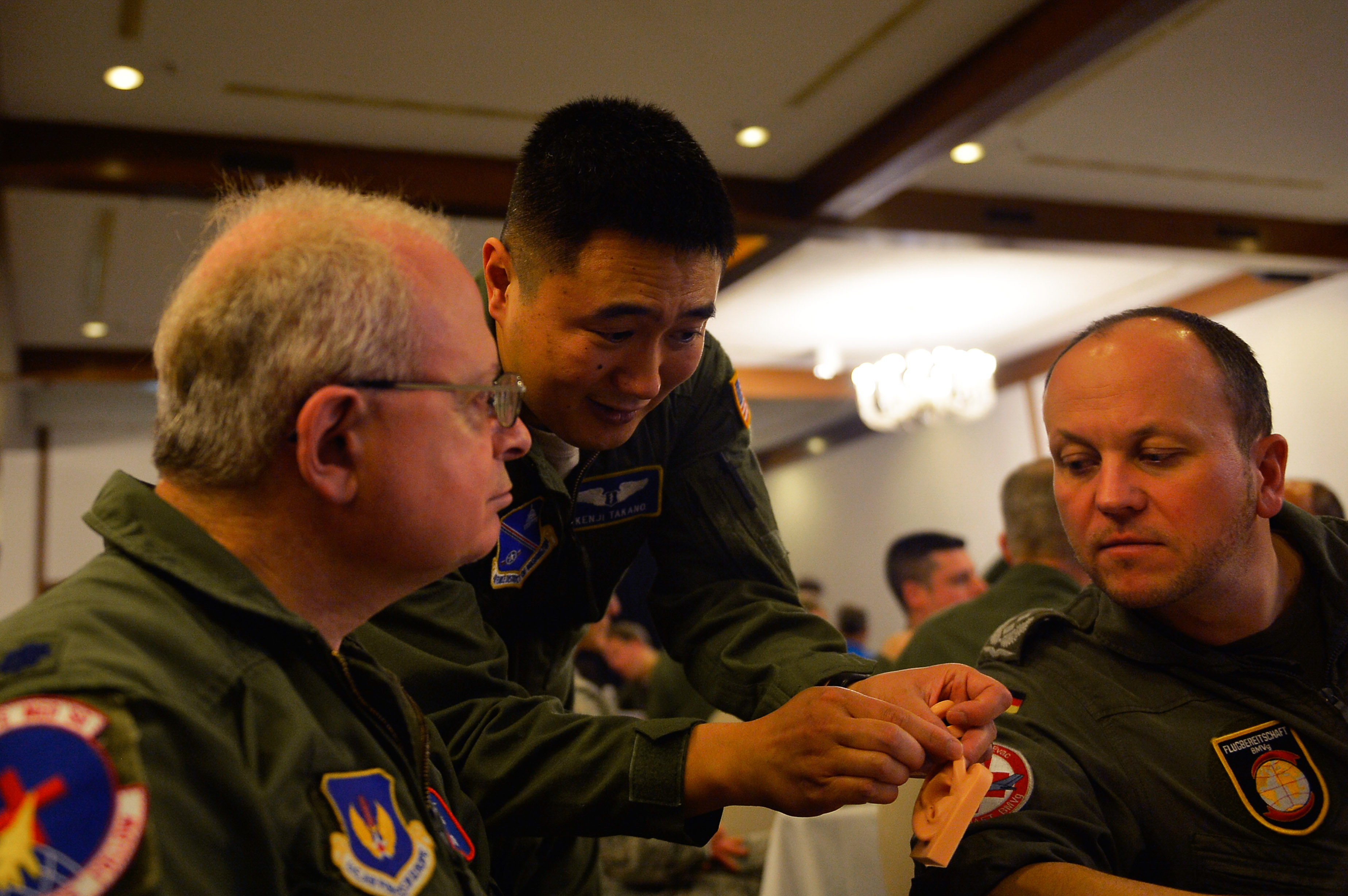 Acupuncture in battle? Some experts swear it’s possible > Ramstein Air ...