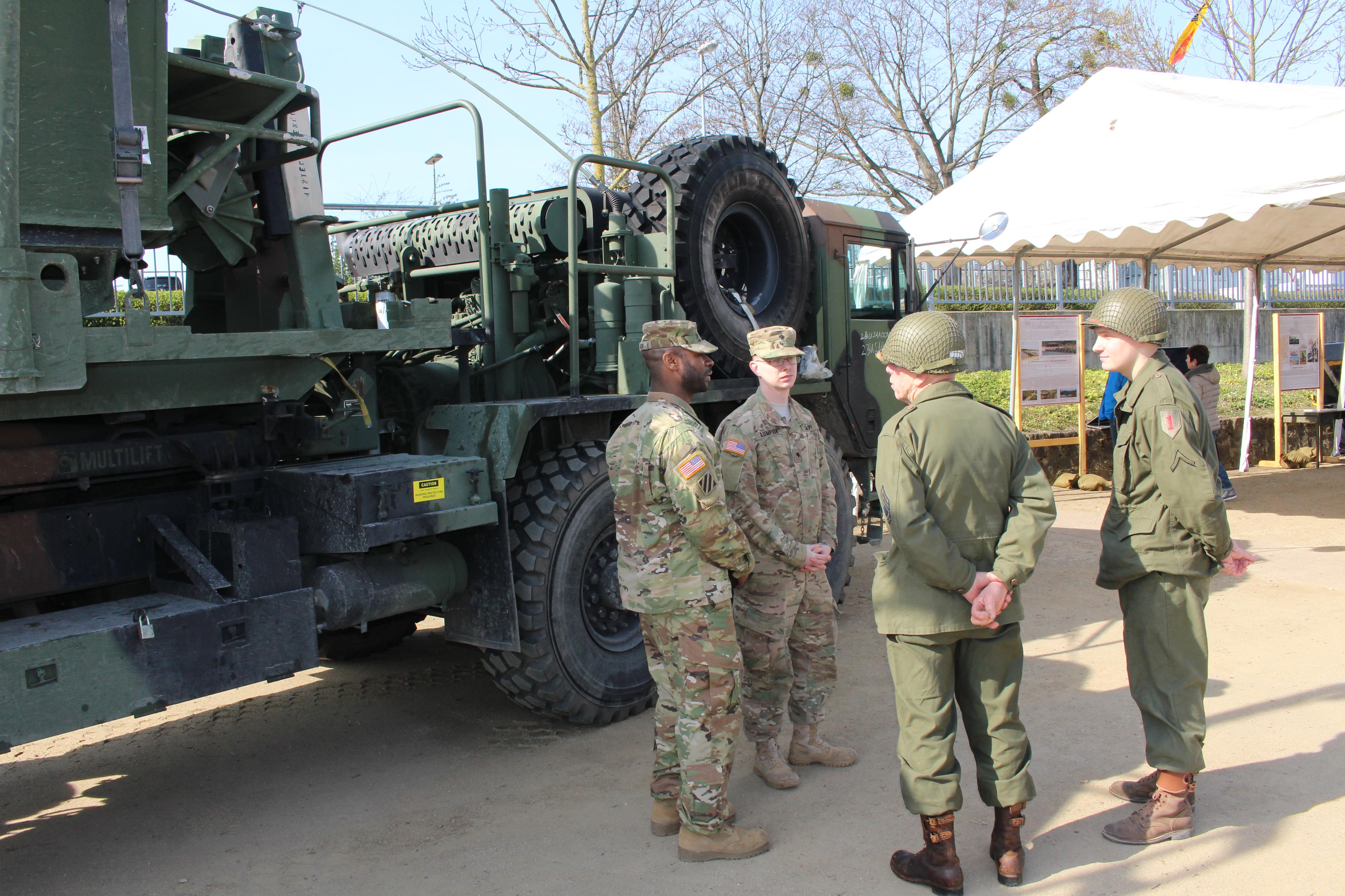 U.S. Army Reserve > Commands > Functional > 412th TEC > Photo Page