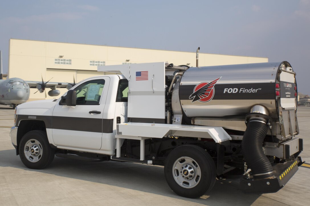 MCAS Iwakuni receives FOD Finder