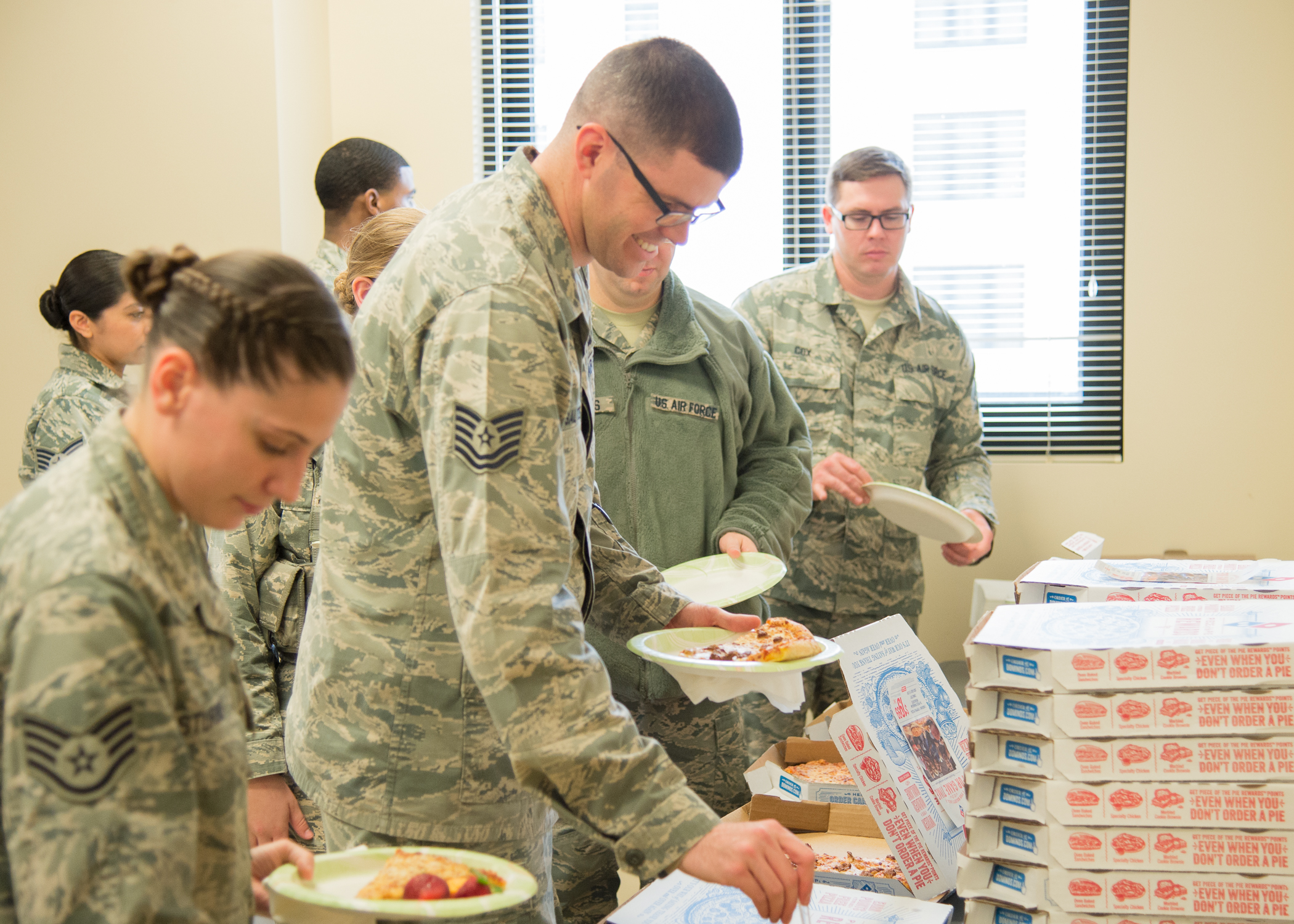 Air Force Assistance Fund Campaign Kicks Off at Dover > Dover Air Force ...