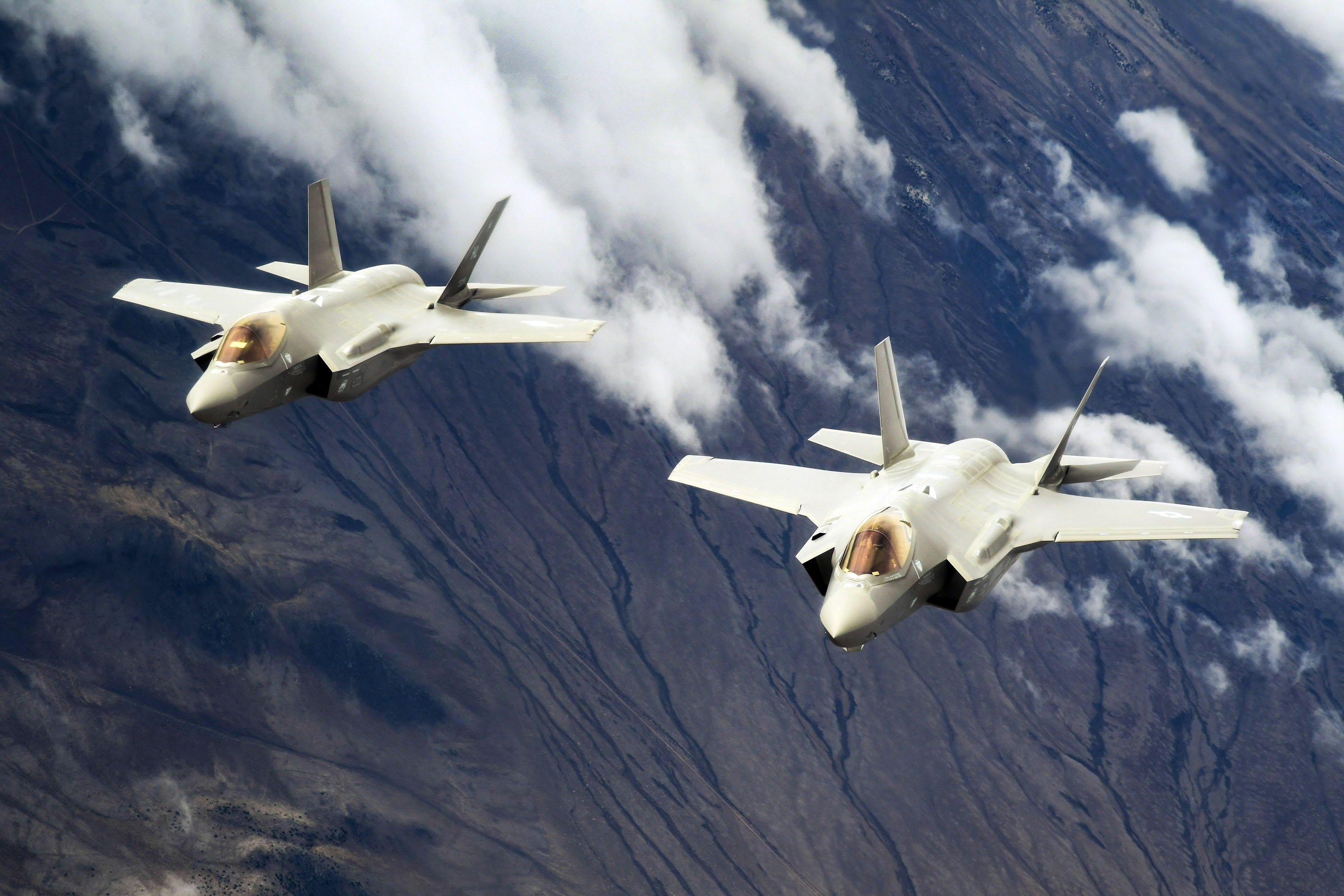 Lightning Formation | U.S. Department of War