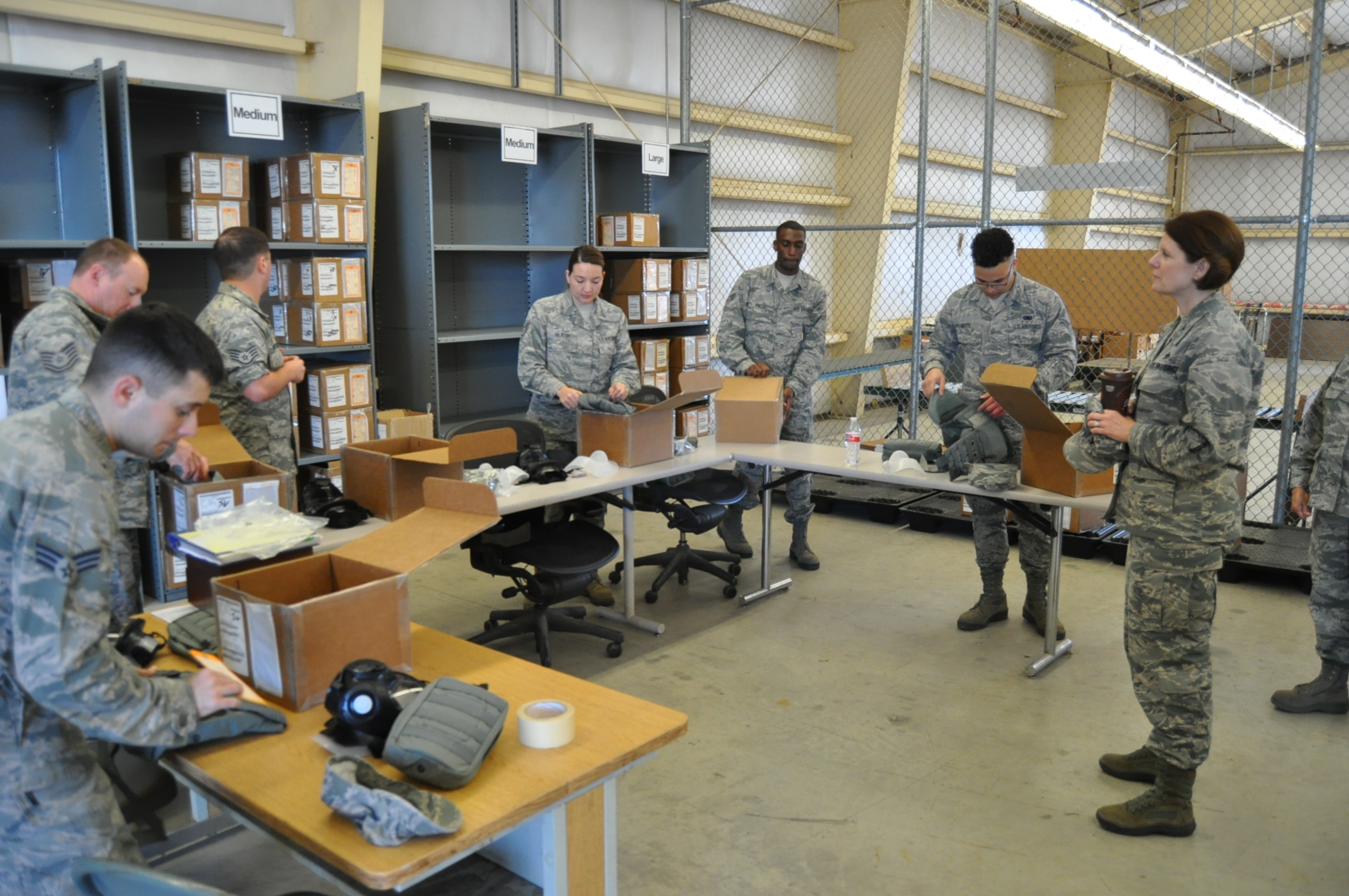 AFRC logistics readiness leader visits Alamo Wing units > 433rd Airlift ...