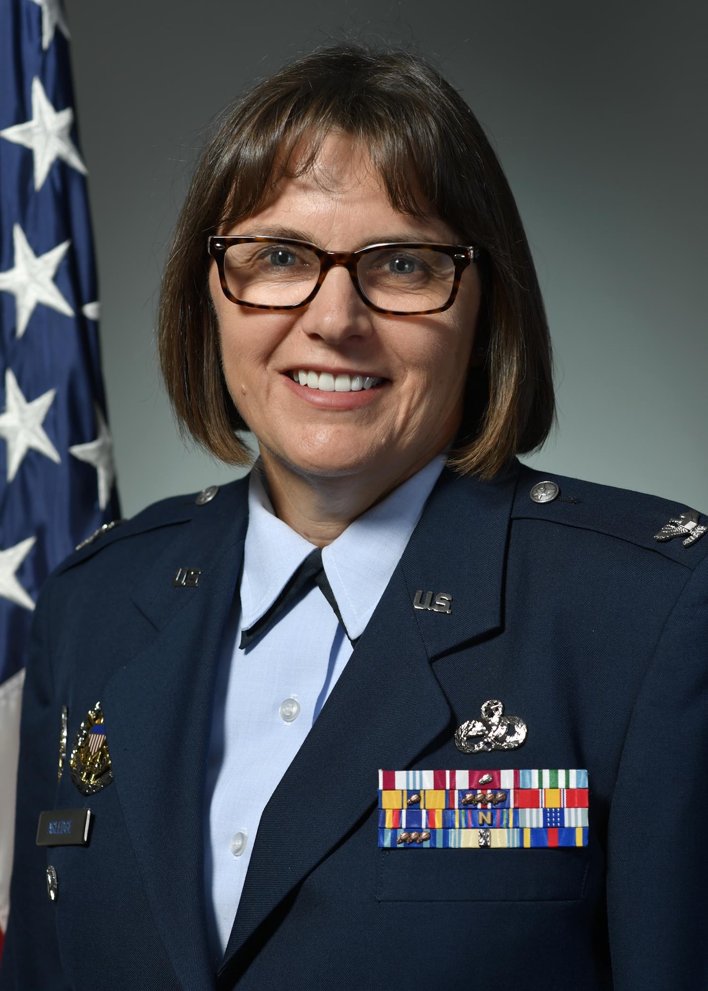 COLONEL ELIZABETH E. ARLEDGE > Air Reserve Personnel Center > Display