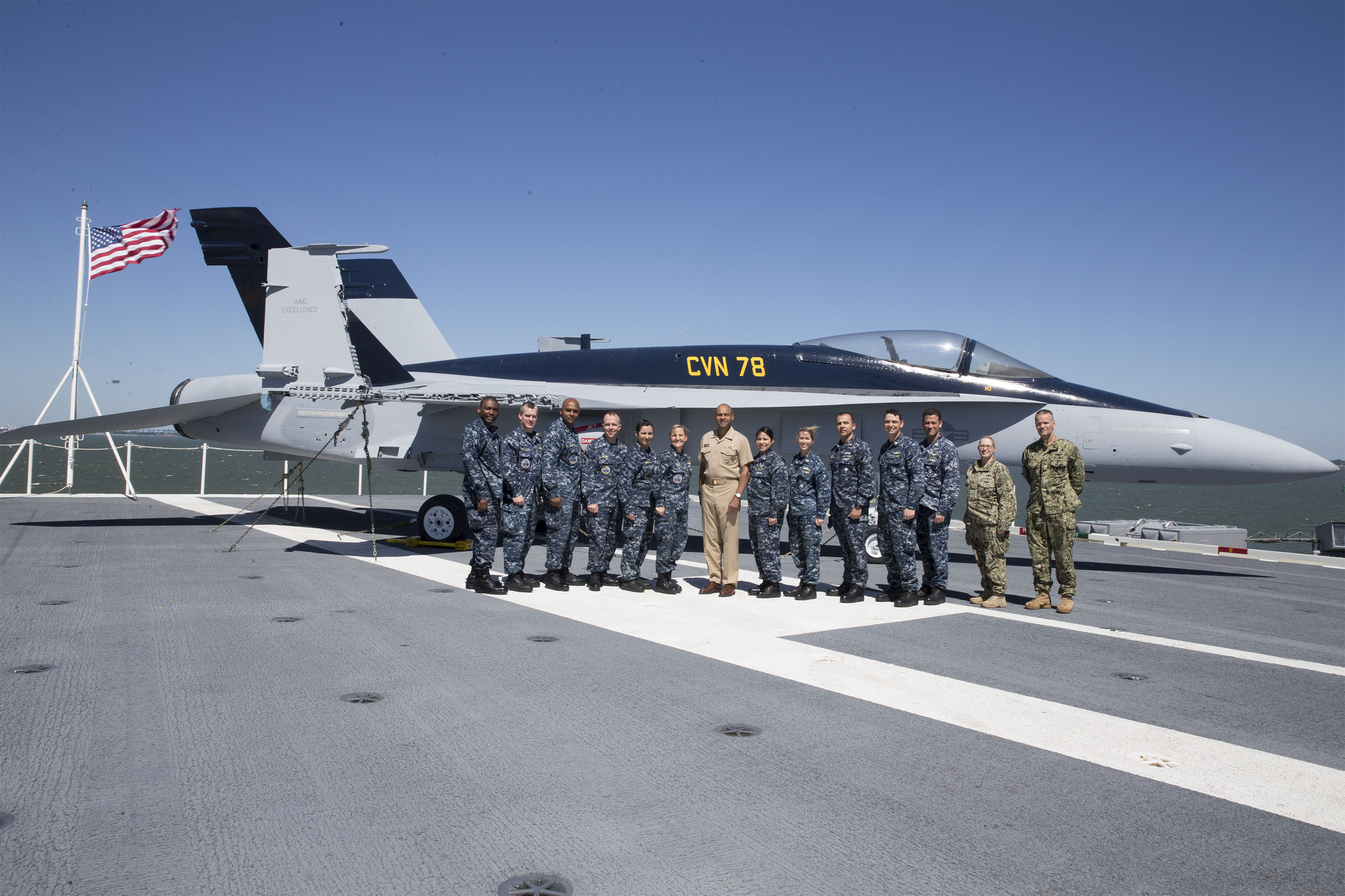 DLA’s director of logistics operations visits Norfolk distribution ...