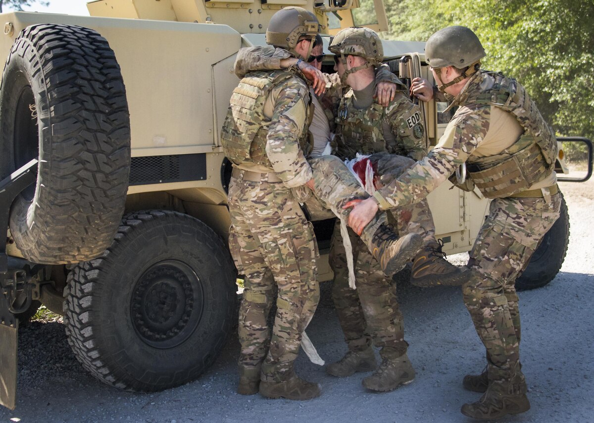 Airmen exercise tactics during EOD week > Eglin Air Force Base ...