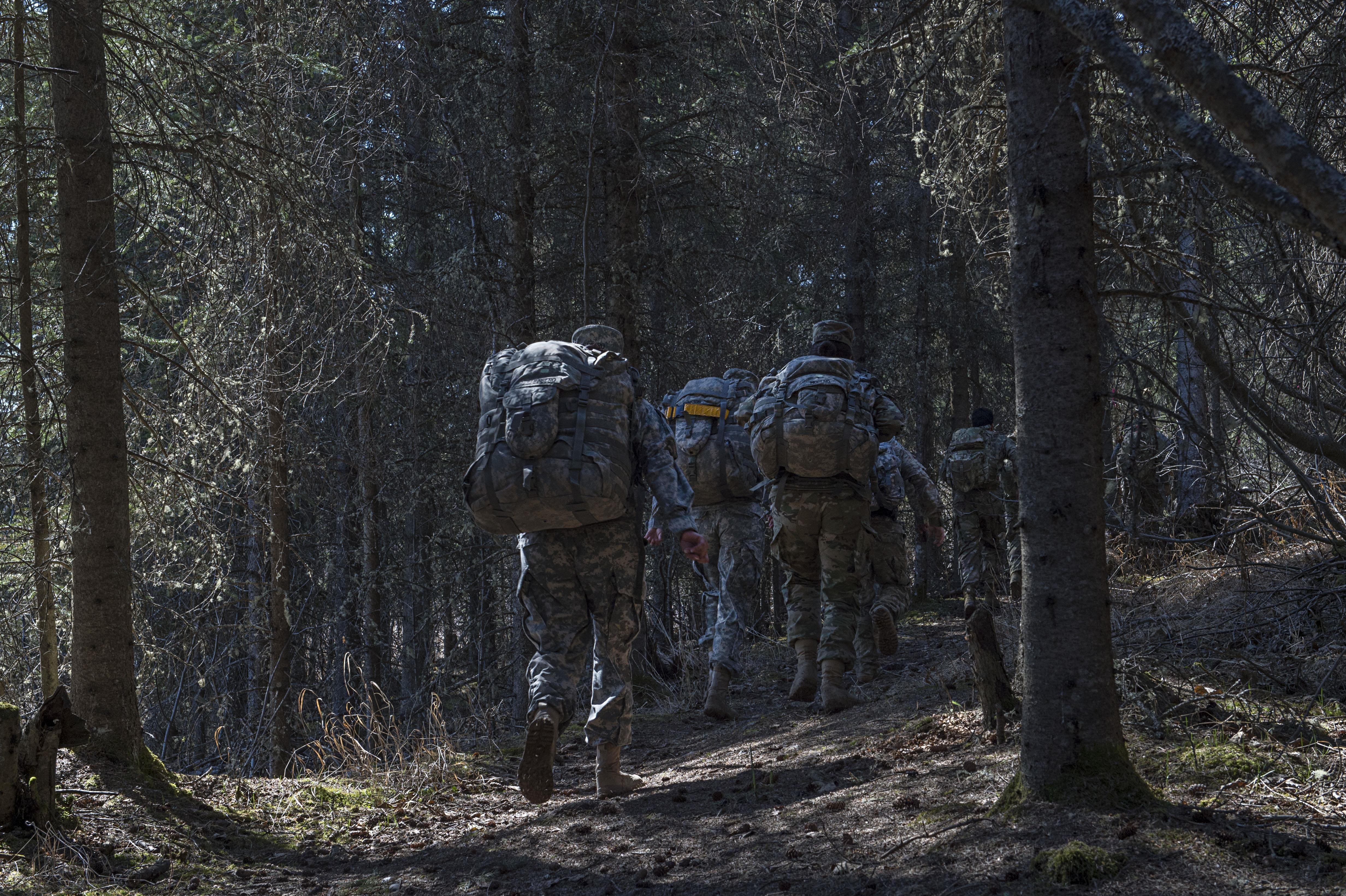 Buckner hosts Combat Cross Country Trail Run > Joint Base Elmendorf ...