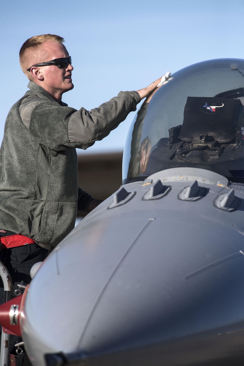86th FWS hosts Combat Hammer > Hill Air Force Base > Article Display