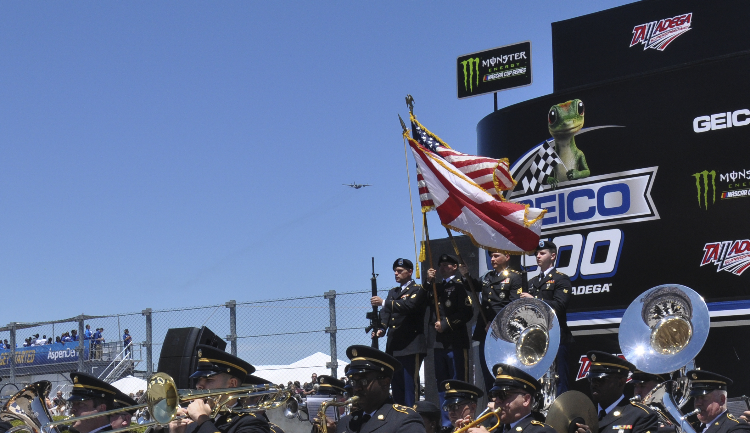 NASCAR Marvels at C-130 Hercules > 908th Flying Training Wing > Article ...