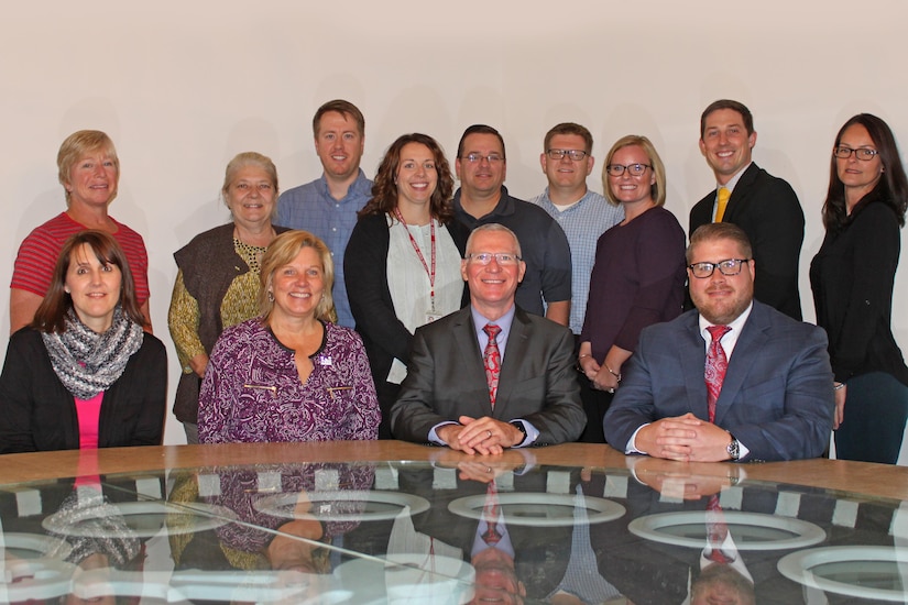 District Wins USACE Excellence in Contracting Award > Rock Island ...