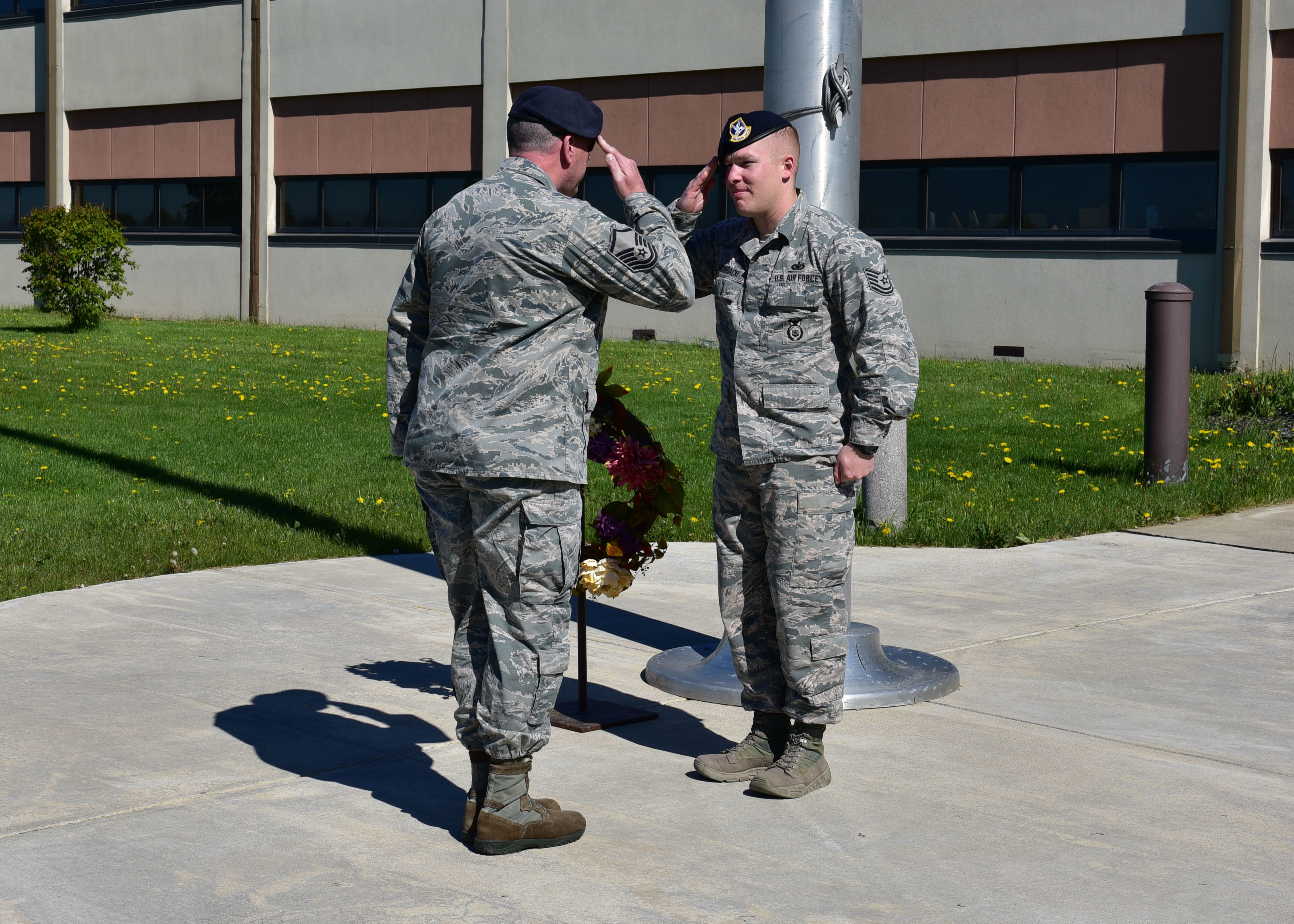 Niagara observes National Police Week > Niagara Falls Air Reserve ...