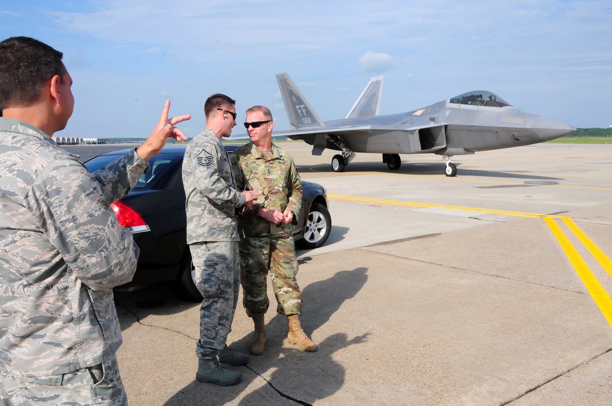 The Adjutant General of Virginia visits 192nd Maintenance Group