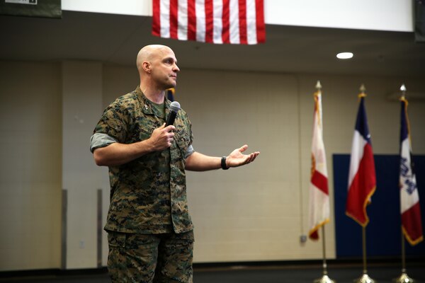 Maj. Gen. Bellon takes command of MARFORSOUTH > U.S. Southern Command ...