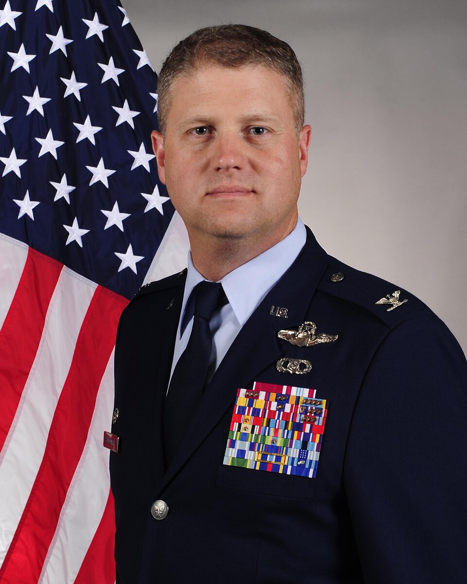 Letter to the Pack: Holiday Message > Kunsan Air Base > Commentaries