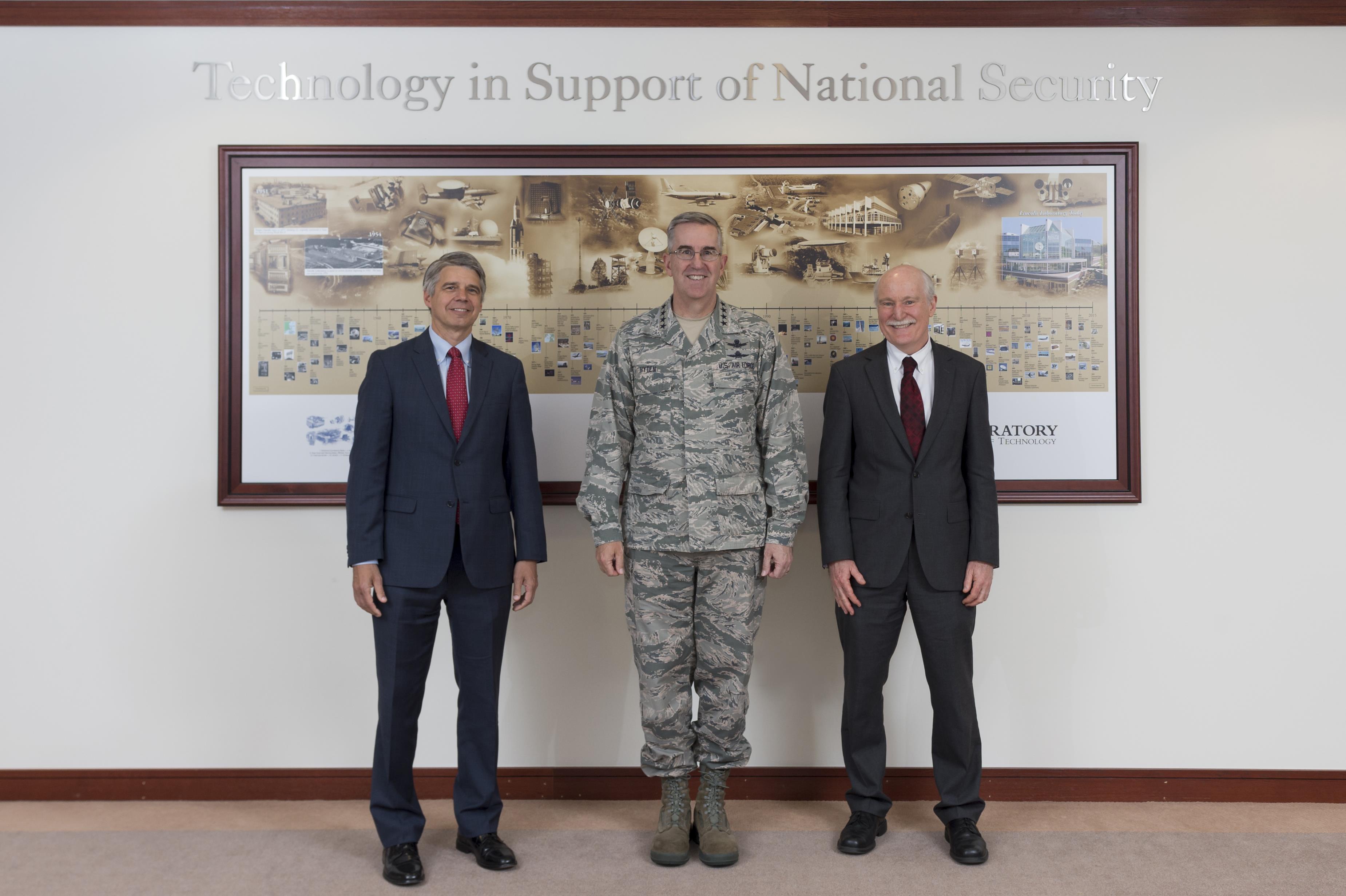 Gen Htyten visits MIT Lincoln Lab