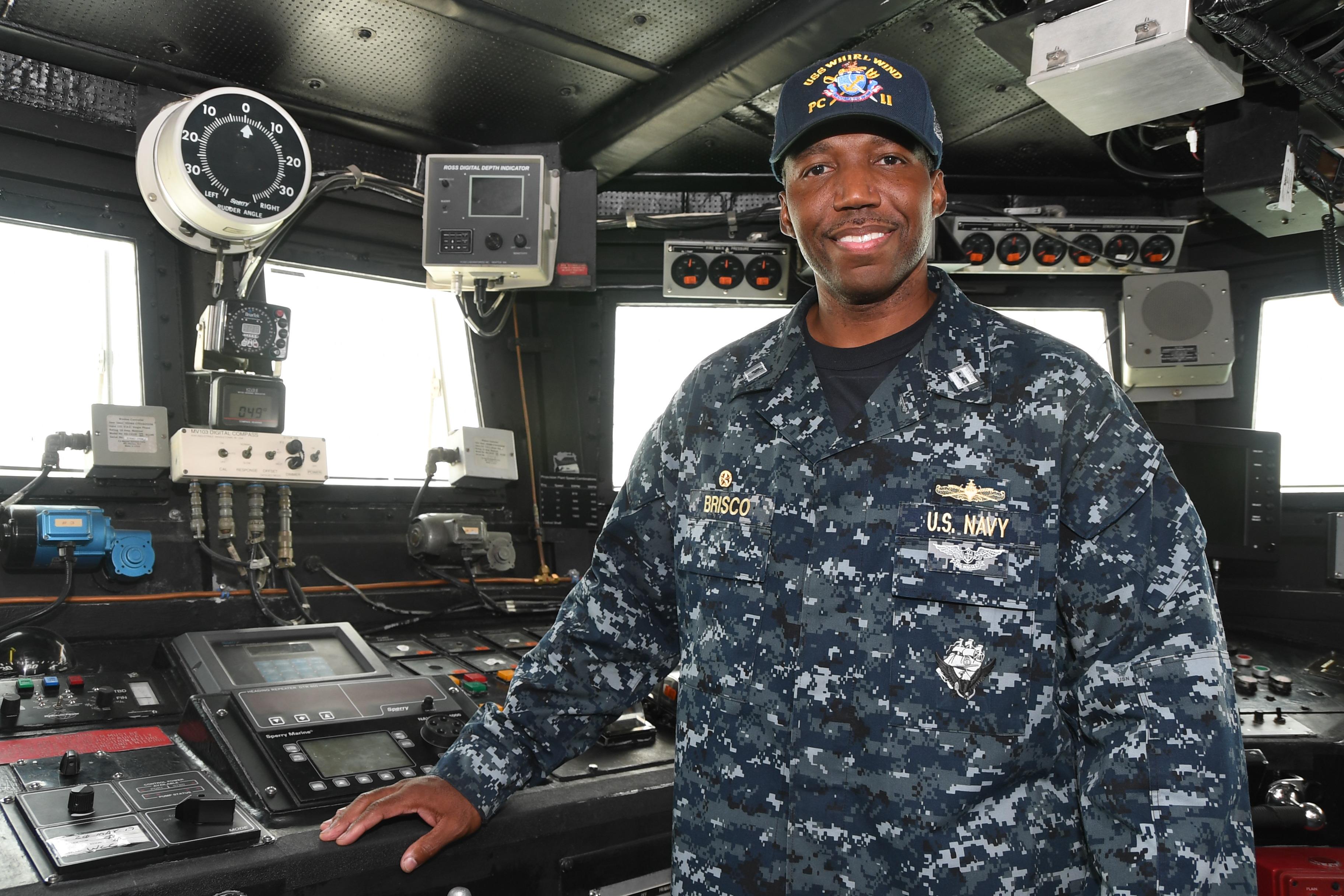 Whirlwind Mustangs Lead the Way > U.S. Naval Forces Central Command ...