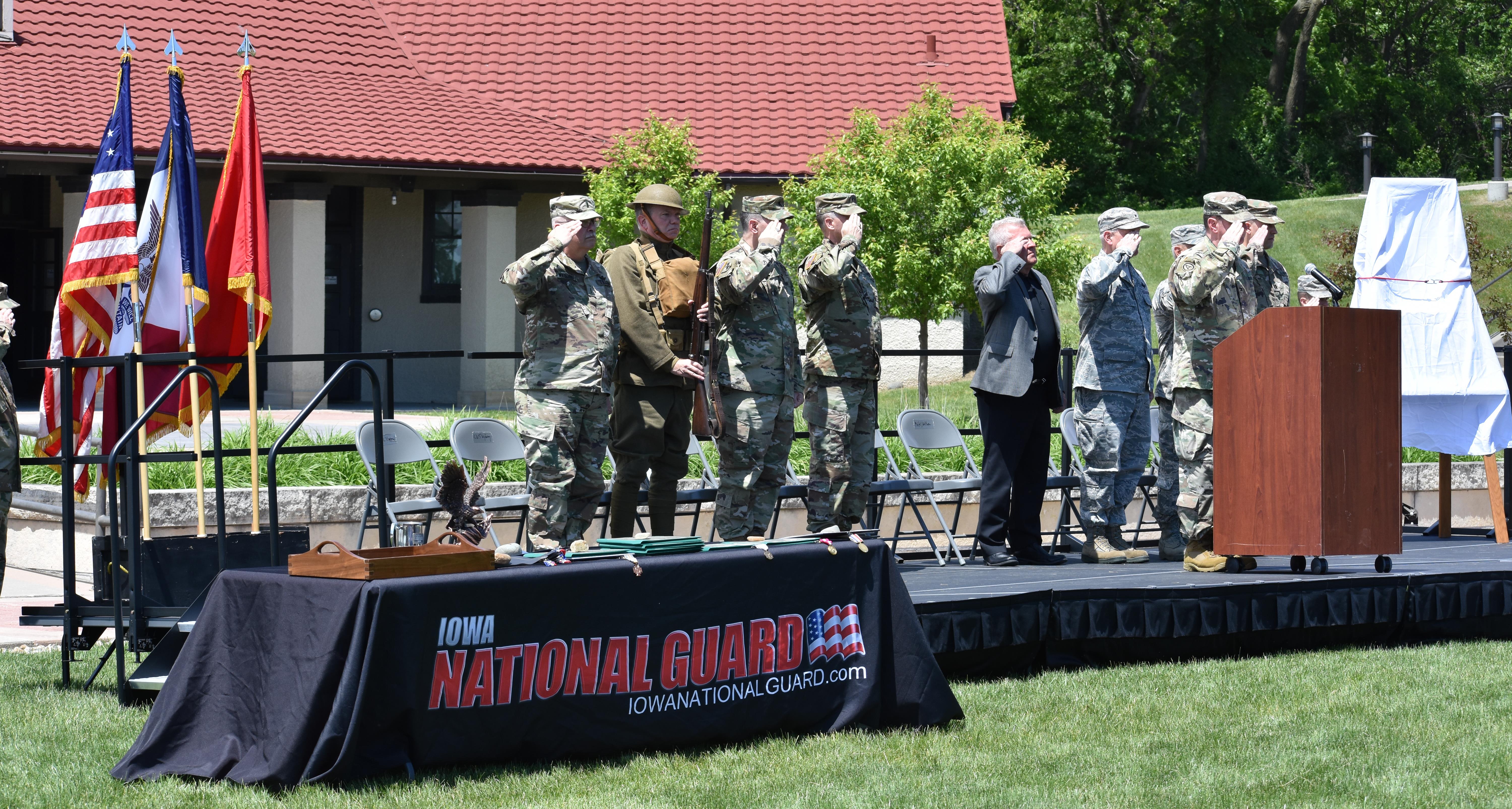 U.S. Army Reserve > Commands > Geographic > 88th Readiness Division ...