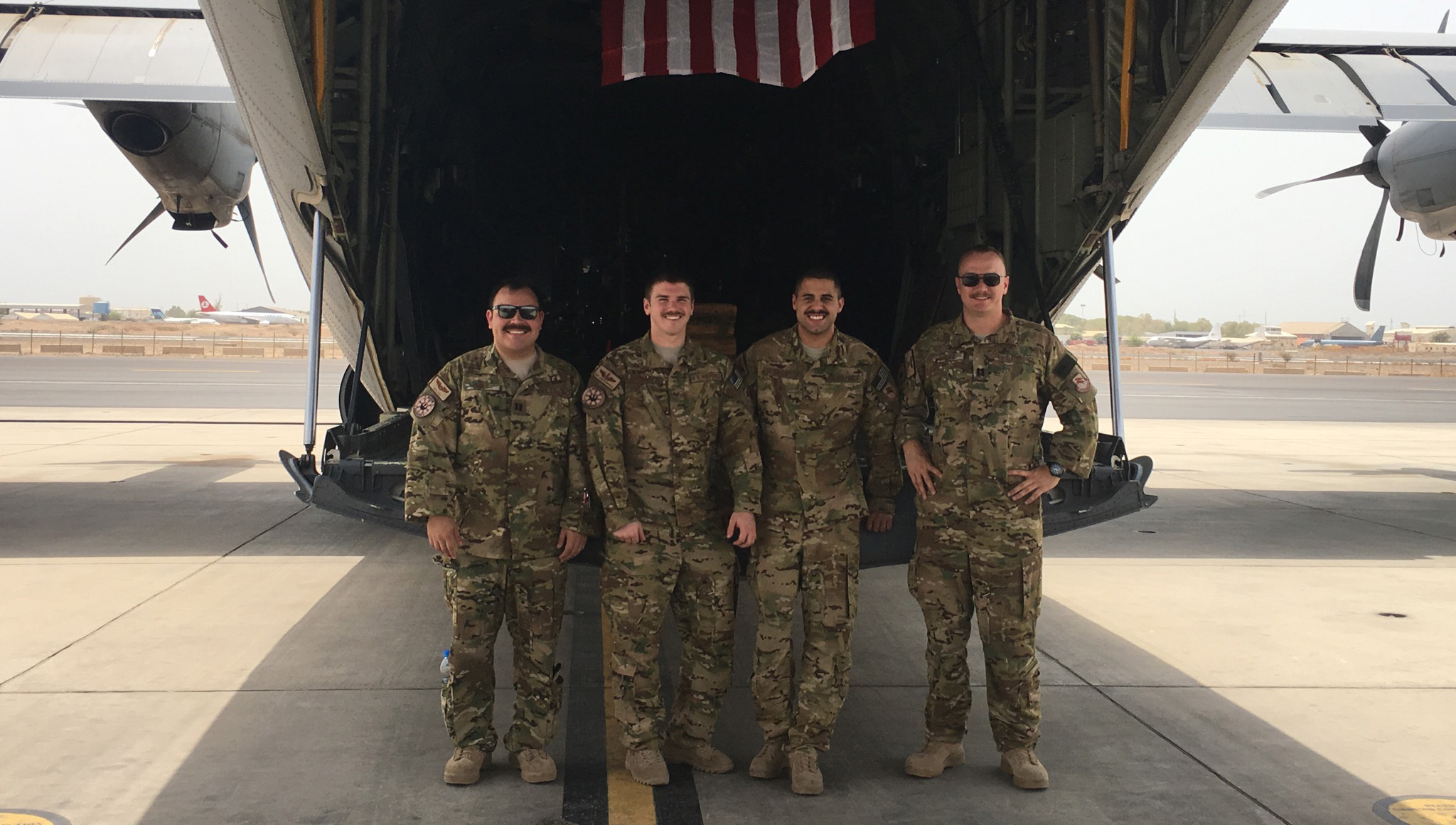 Fit for a King: C-130J pilot wins 2017 Dutch Huyser award > Dyess Air ...