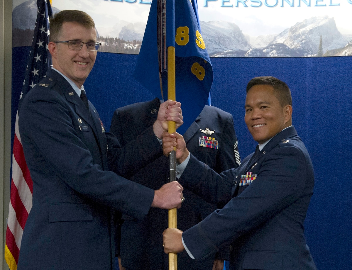 8th Space Warning Squadron receives new commander > 310th Space Wing ...