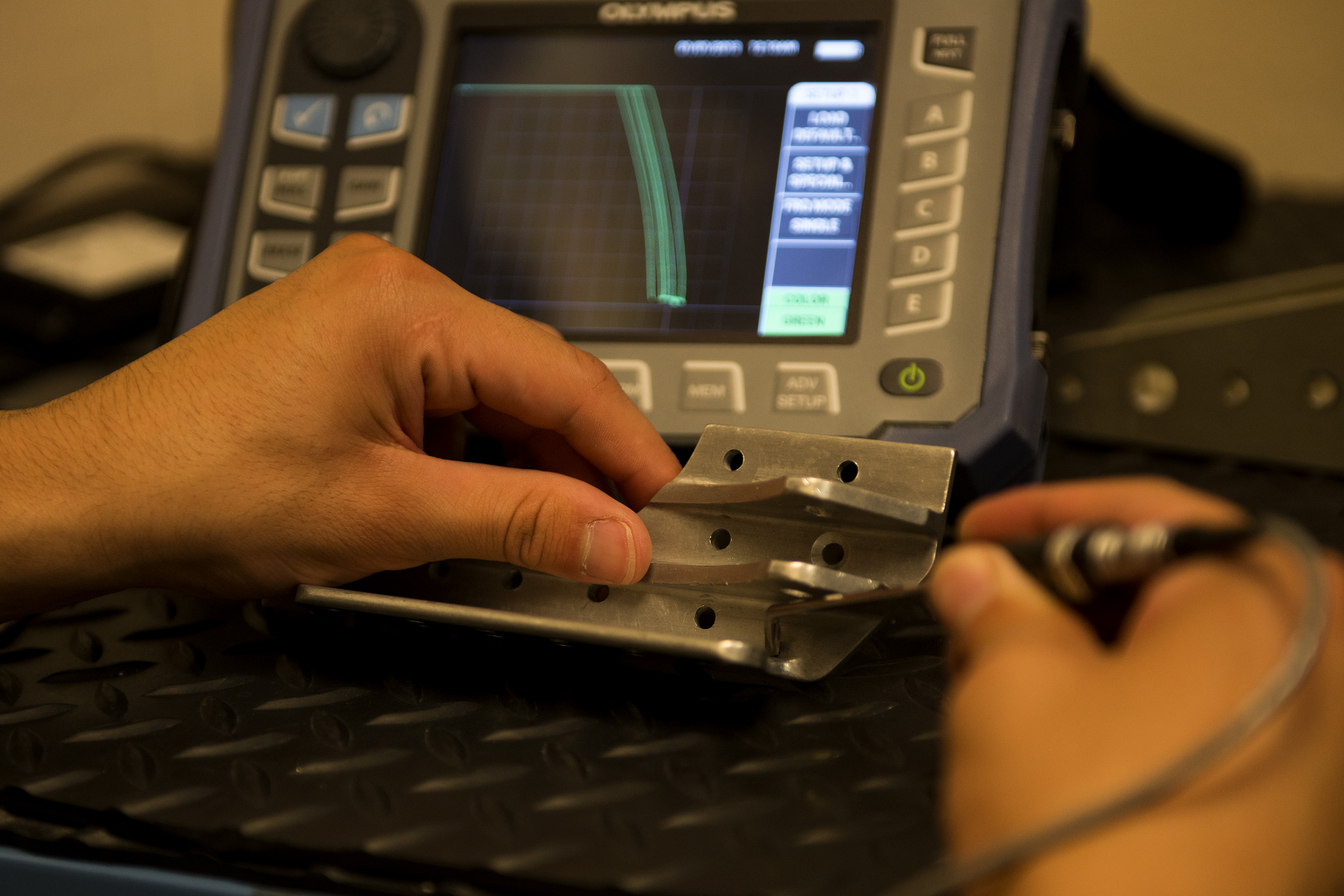 NDI: inspecting parts, protecting lives > Moody Air Force Base ...