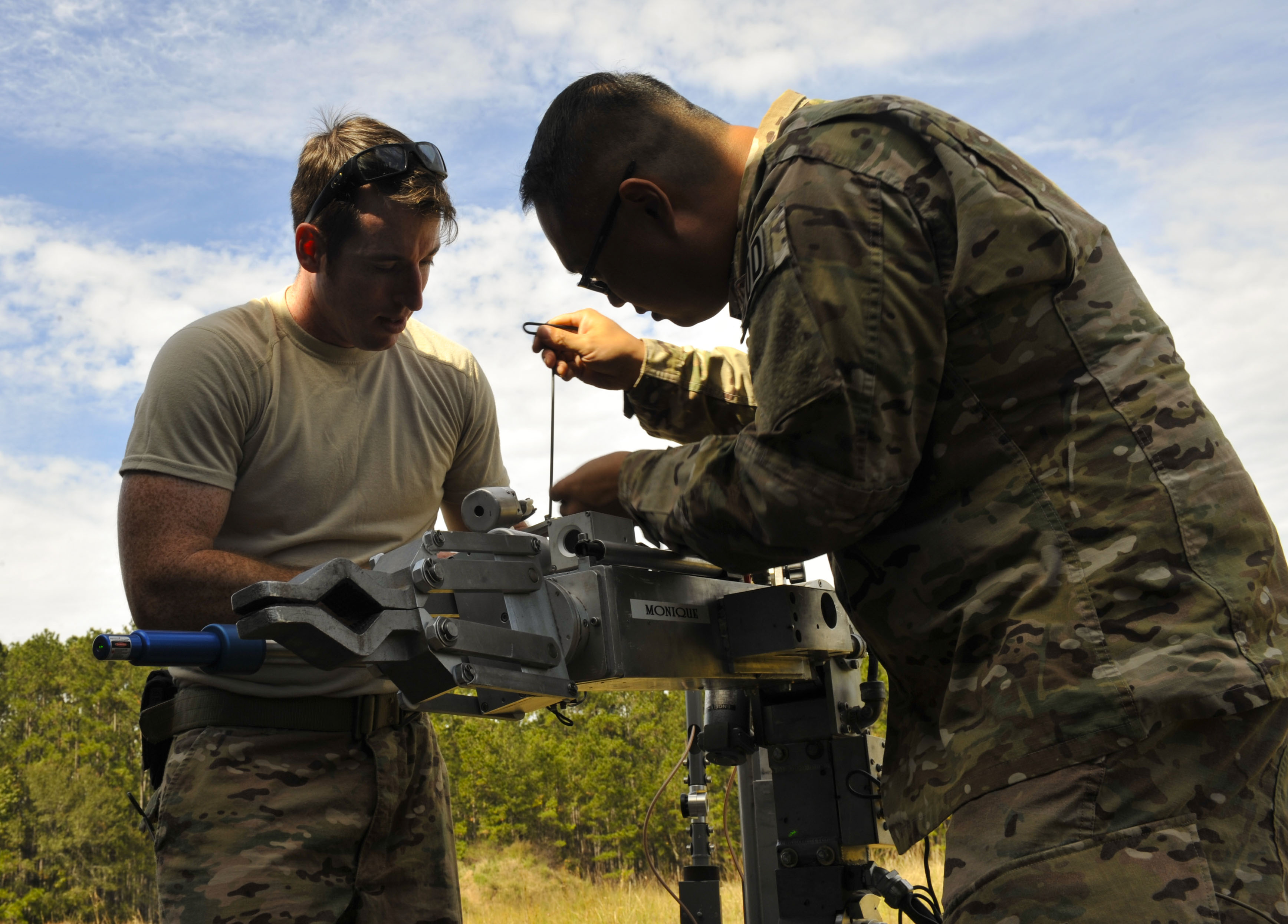EOD Airmen ensure mission readiness with total force training > Joint ...