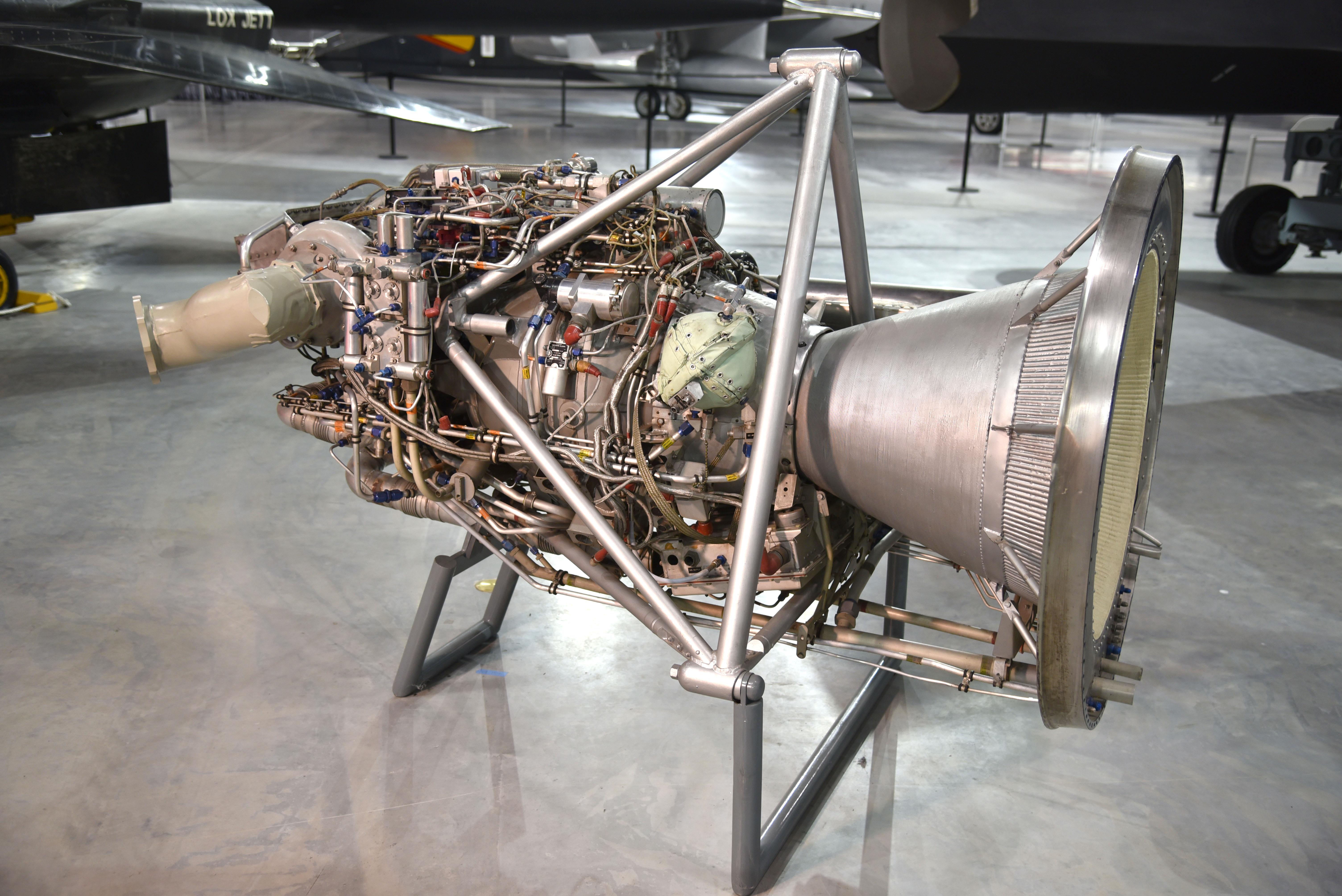 [6016x4016] The Reaction Motors XLR99 engine - the first large ...