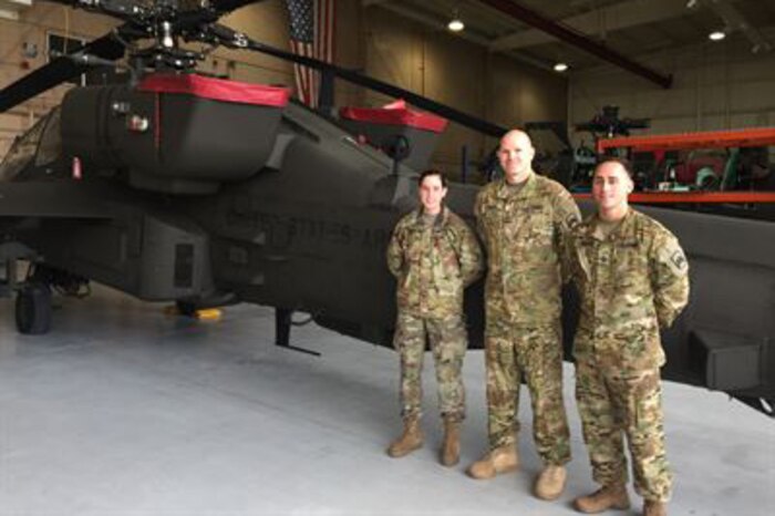 ‘Keep up the Good Fight,’ Apache Pilot Advises Deployed Service Members ...