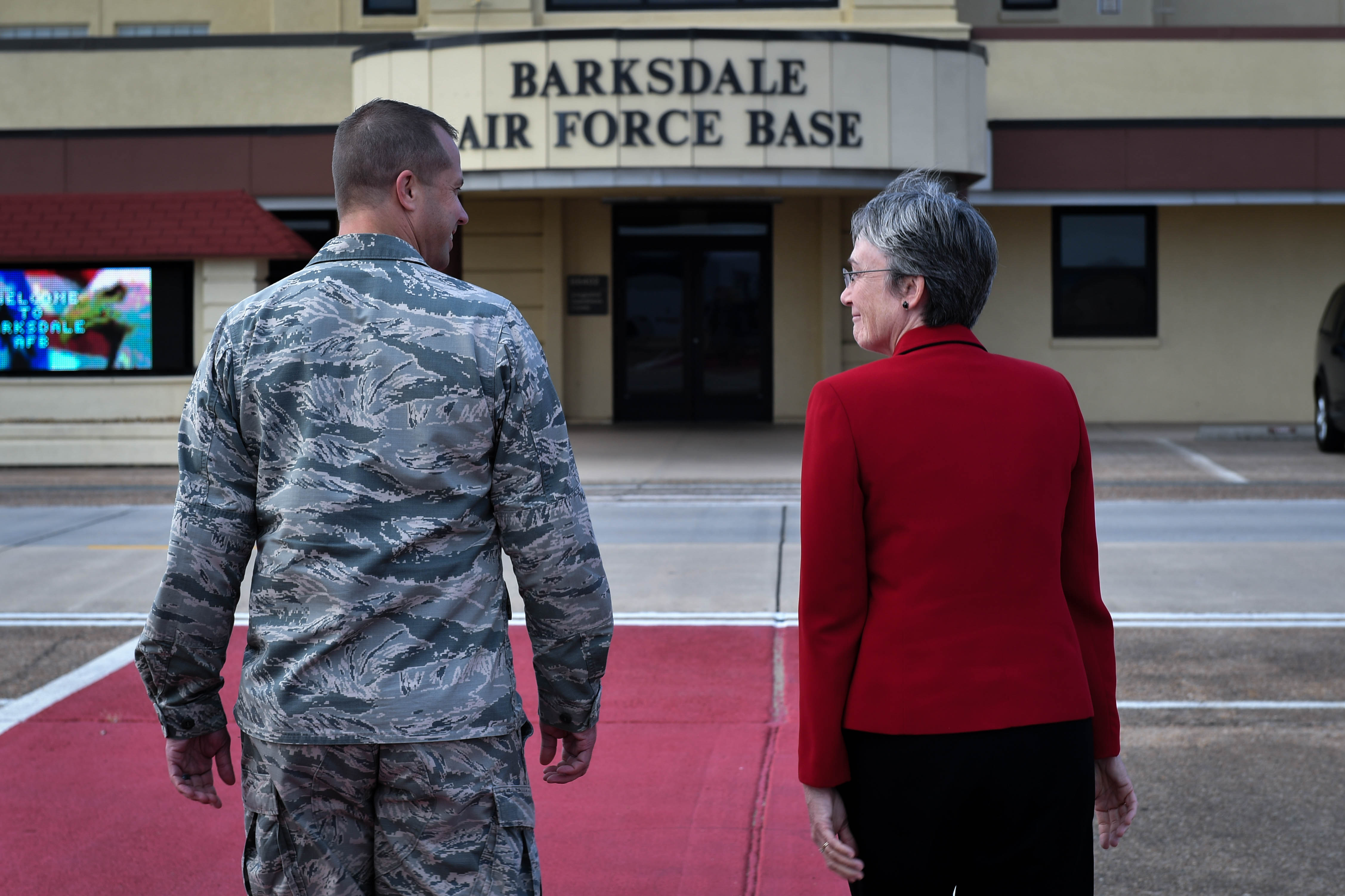 SECAF visits Airmen, discusses Air Force priorities > Barksdale Air ...