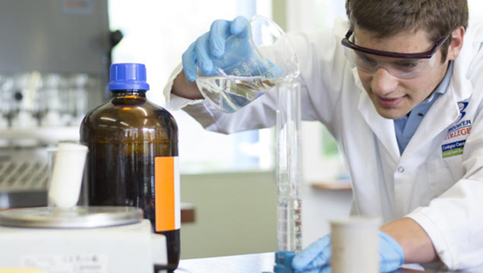 SMART Scholarship Program looks to attract future scientists, engineers ...