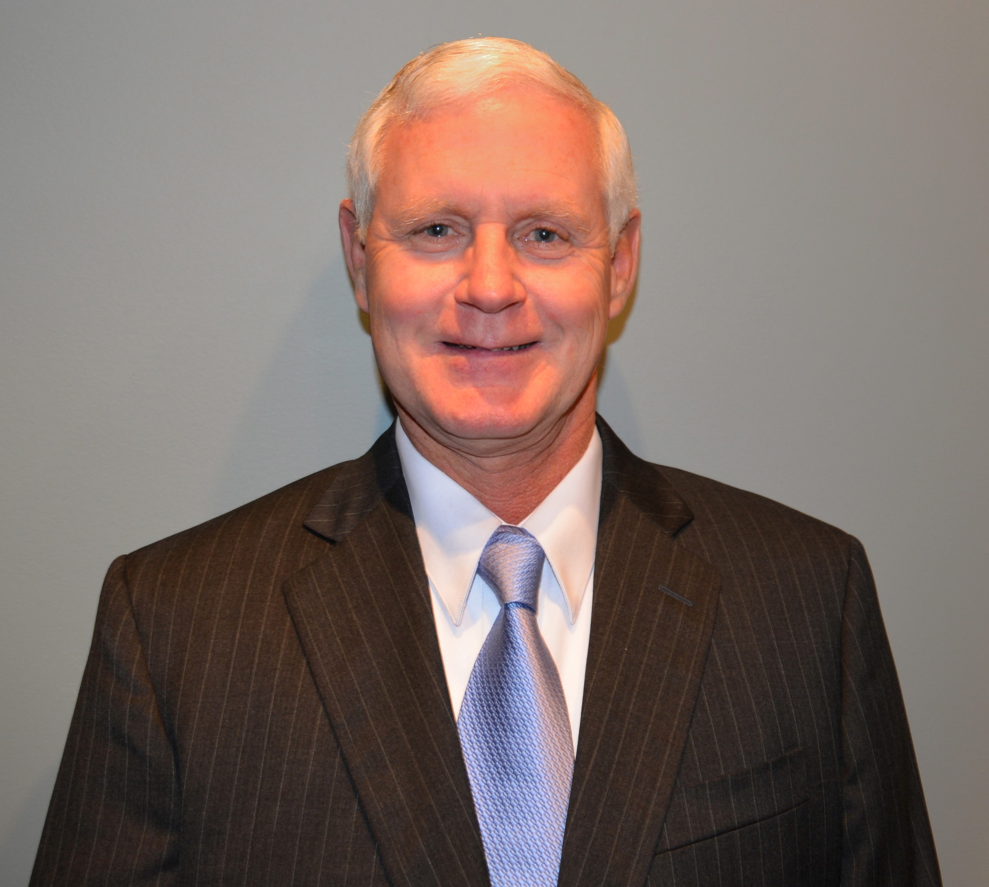 ROBERT STEEL > Air Force > Biography Display