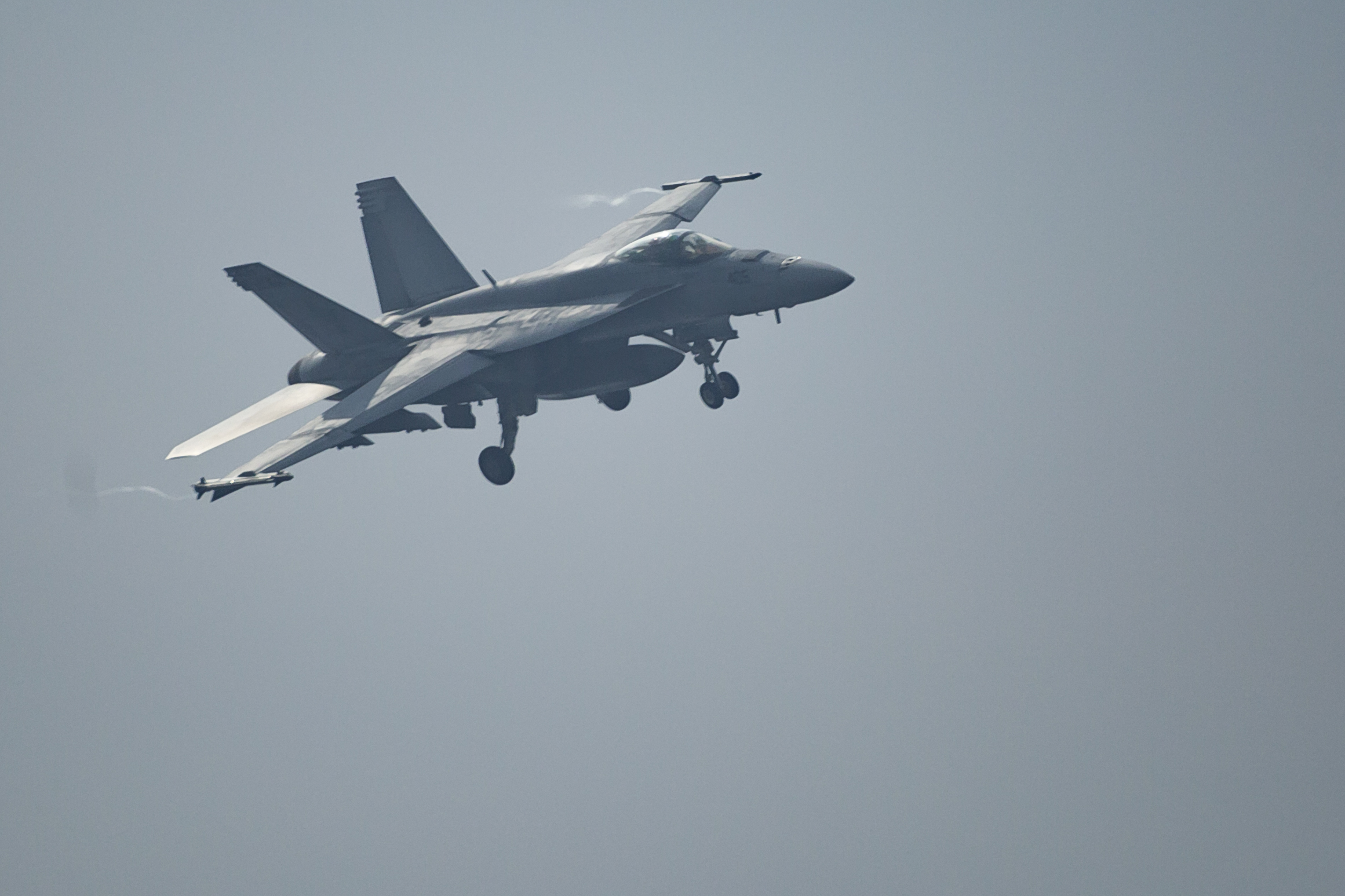 CVW-5戦闘攻撃中隊が岩国基地へ到着 > Marine Corps Air Station Iwakuni-Japanese > News ...
