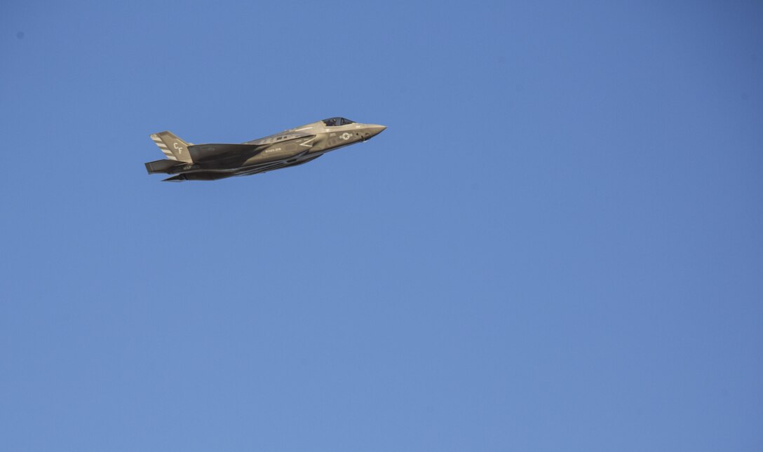 VMFA-211, VMA-214 Prepare for Air Show