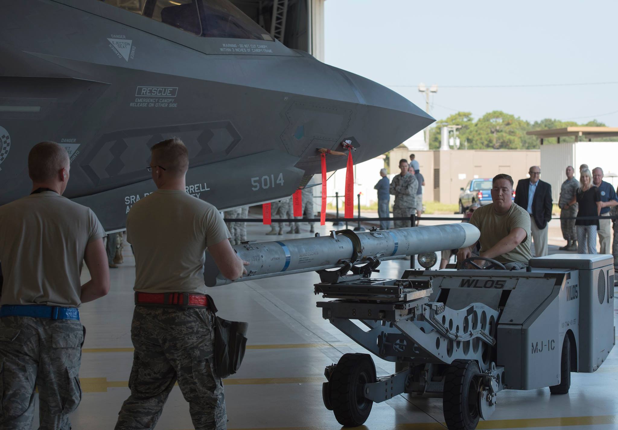 F-35 weapons teams battle it out > Eglin Air Force Base > Article Display